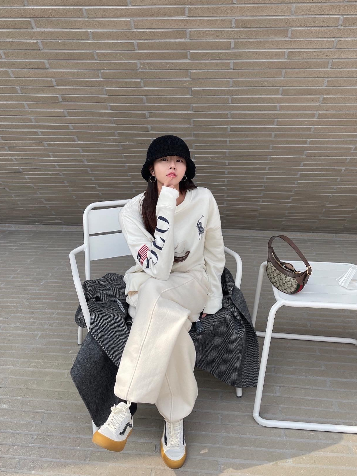 단이 (@ddan_eee) 님의 게시물 | KREAM