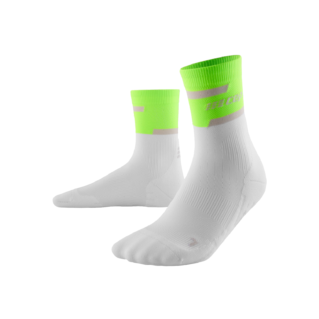 CEP 더 런 미드컷 삭스 4.0 그린 오프화이트 | CEP | KREAM