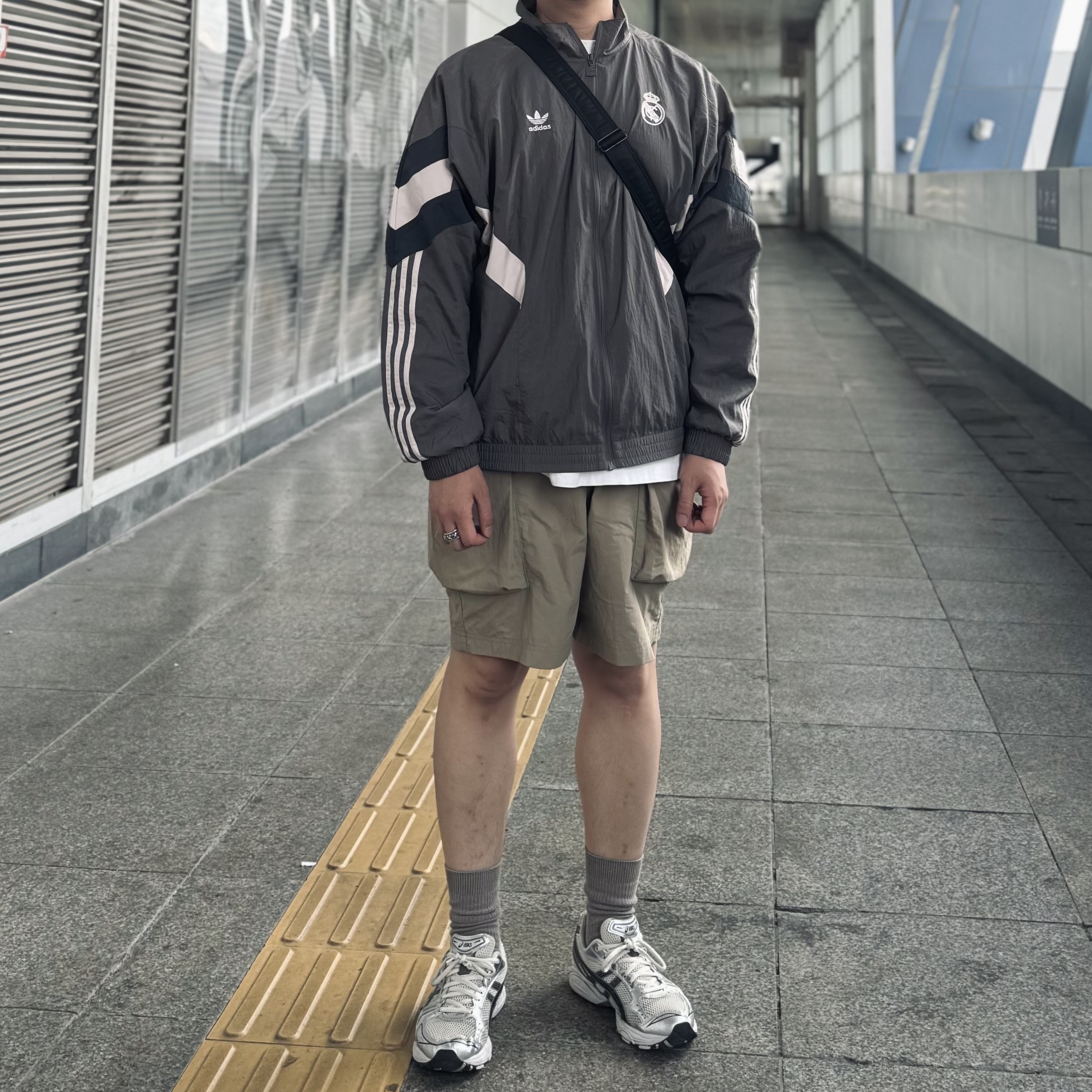 워렌존버 (@s97625) 님의 게시물 | KREAM