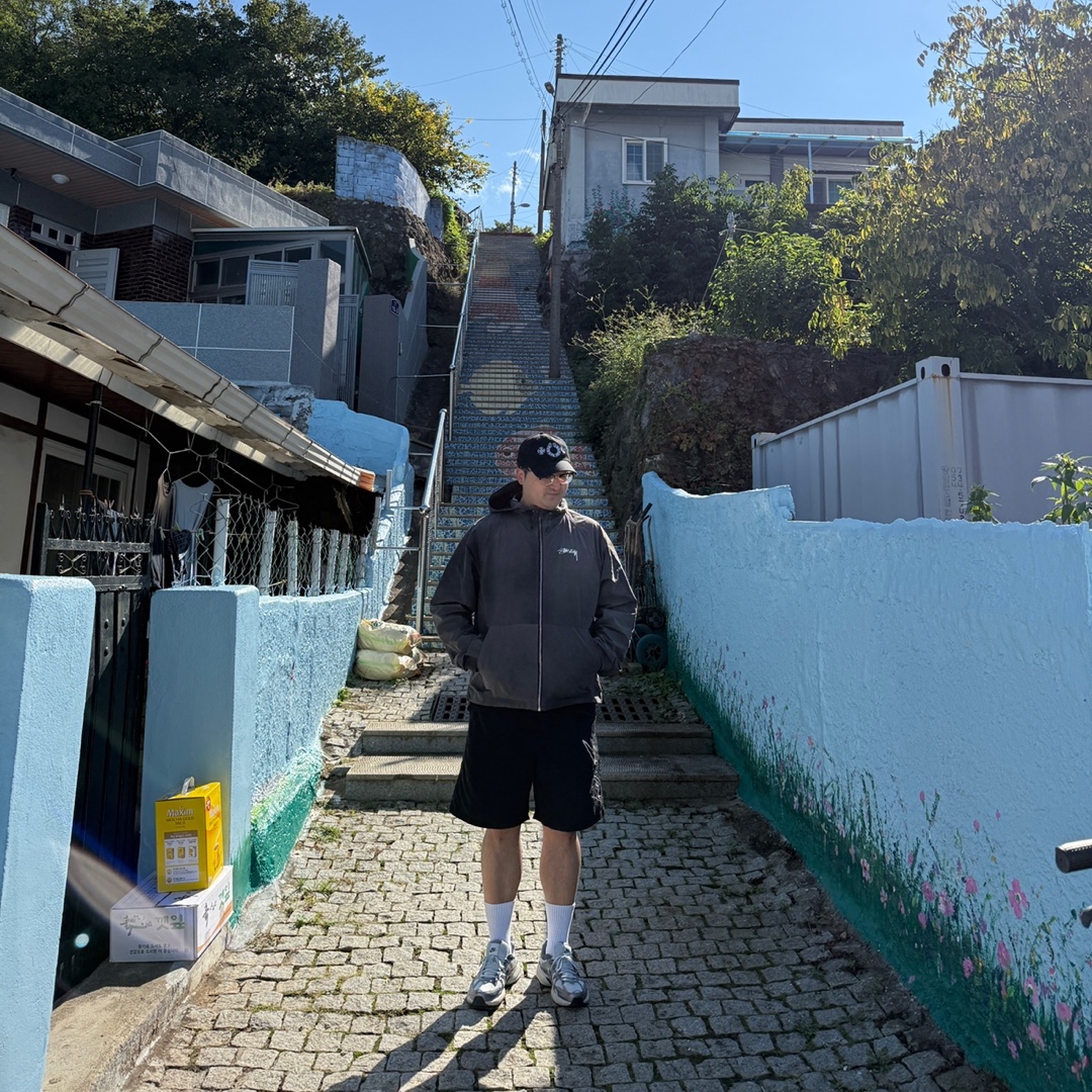 전대우 (@tigerdw) 님의 게시물 | KREAM