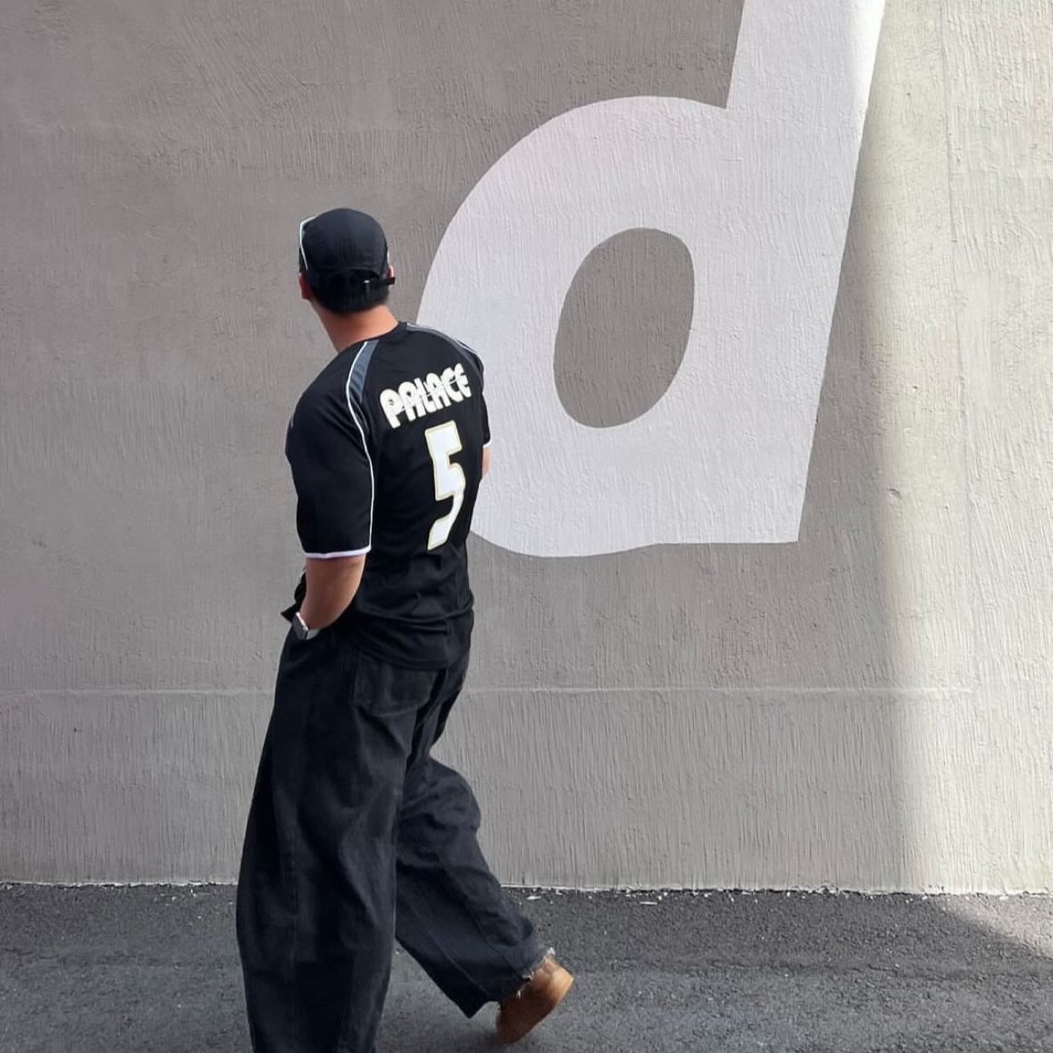 섭이 (@176_83) 님의 게시물 | KREAM