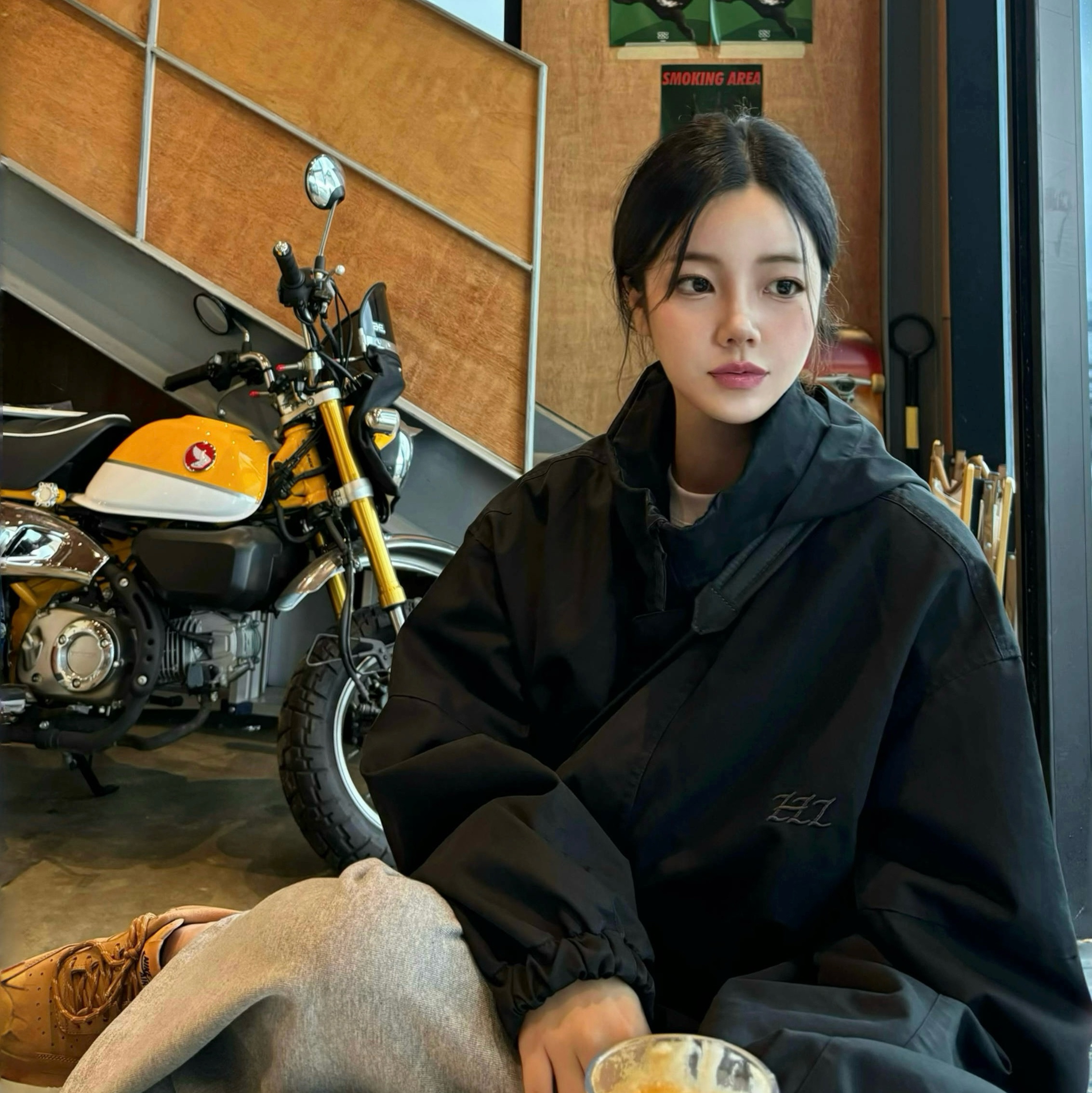 z5n_e (@z5n_e) 님의 게시물 | KREAM