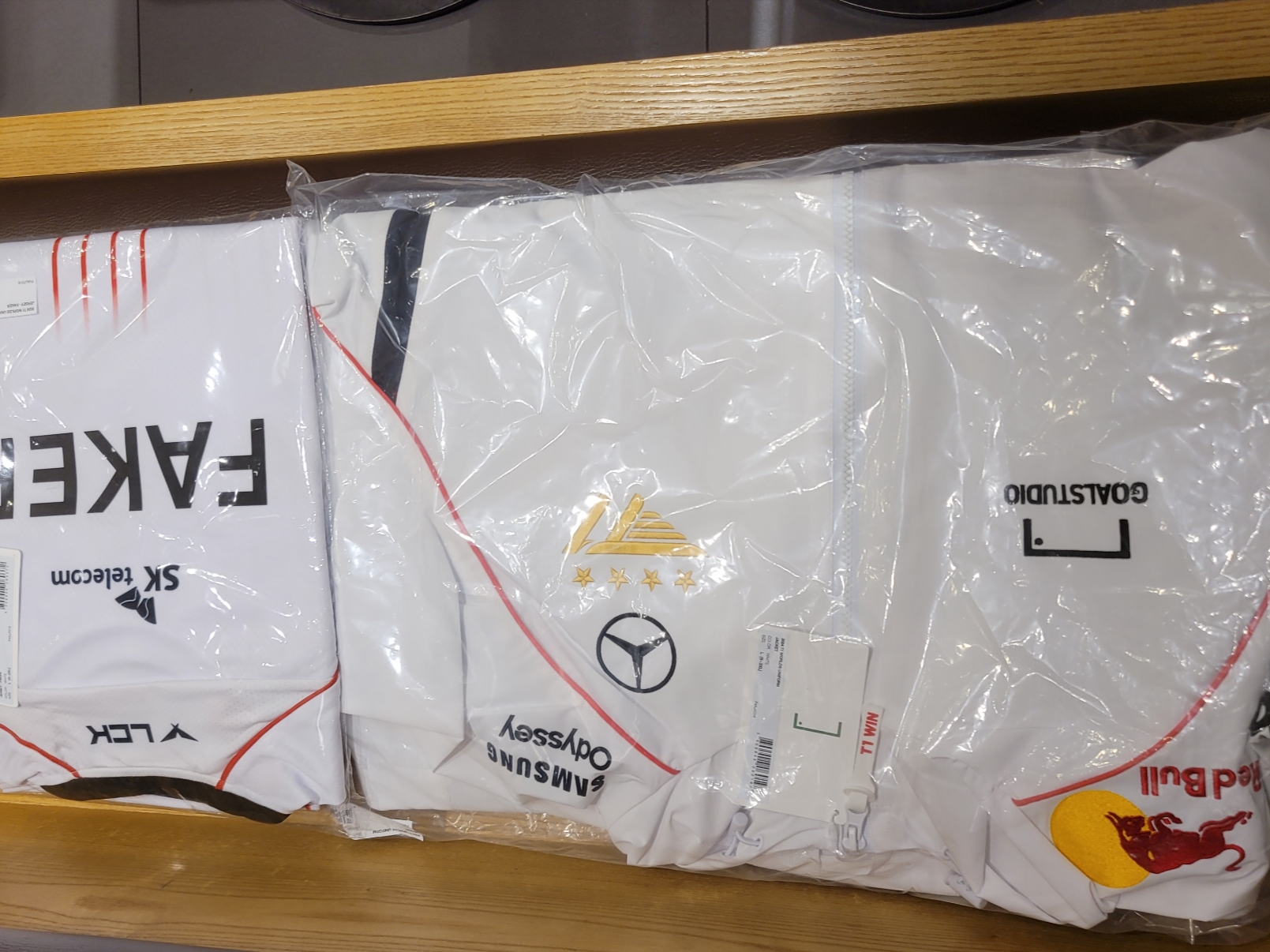 T1 화이팅! | KREAM