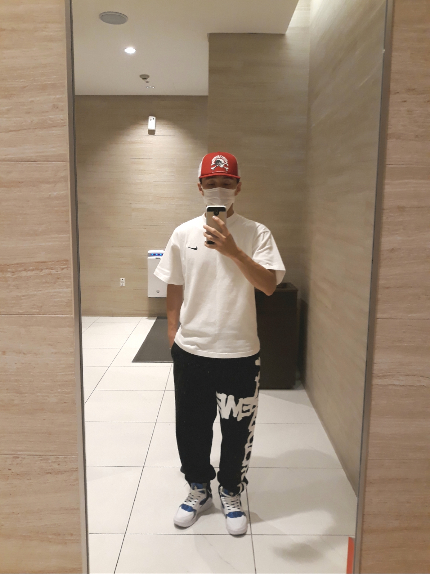 가을 가을~~ | KREAM