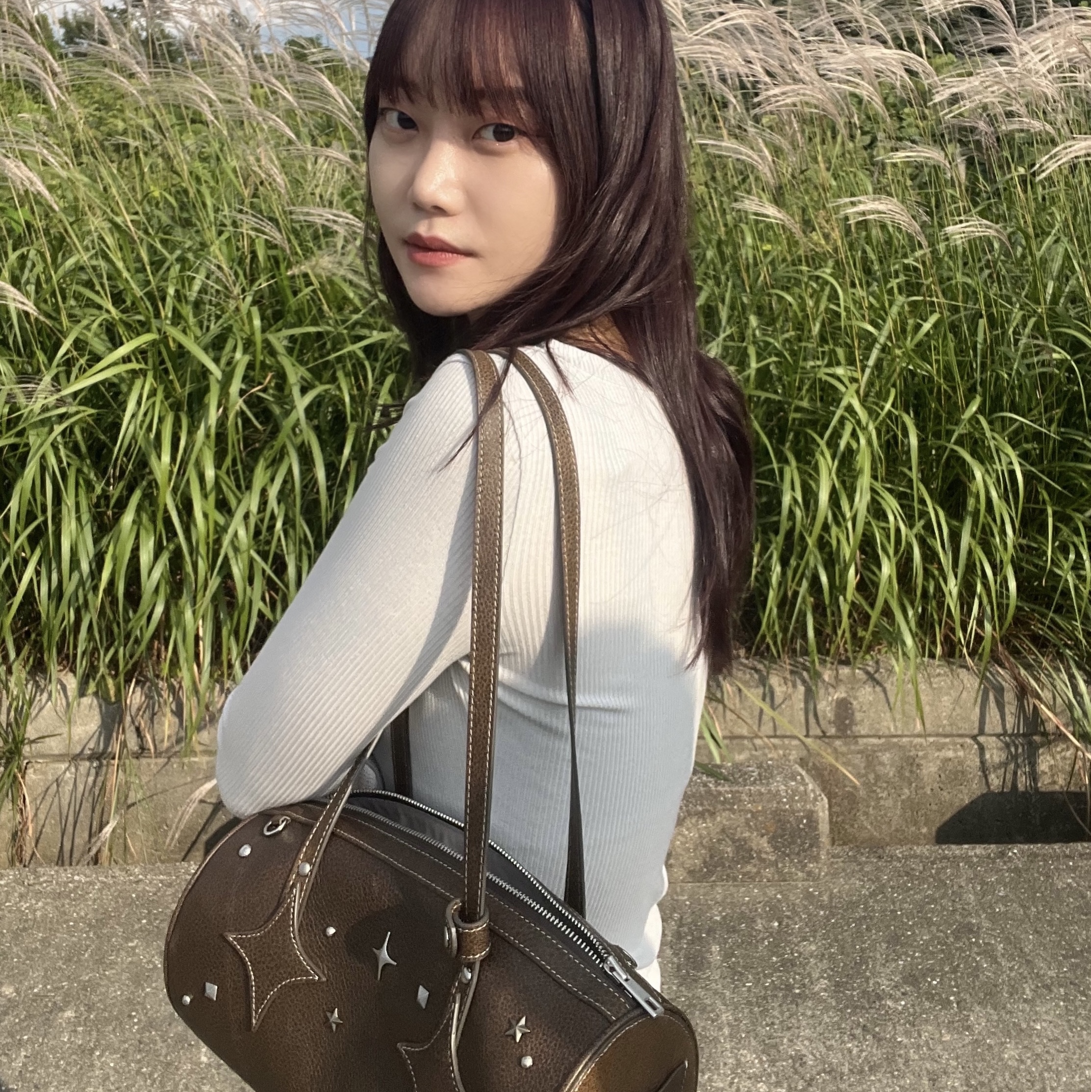 Instagram @y... (@my_pick) 님의 게시물 | KREAM