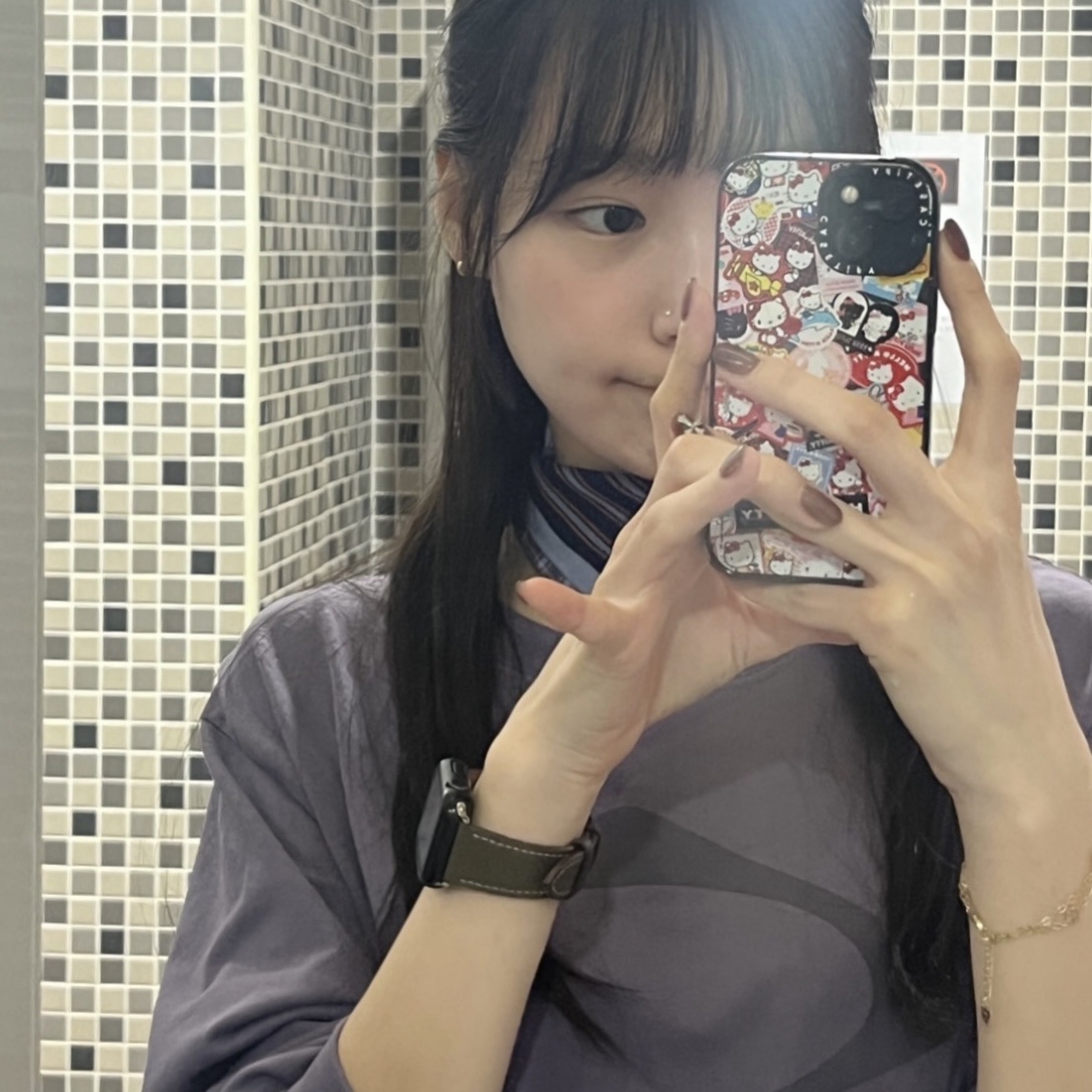 (@eunns) 님의 게시물 | KREAM