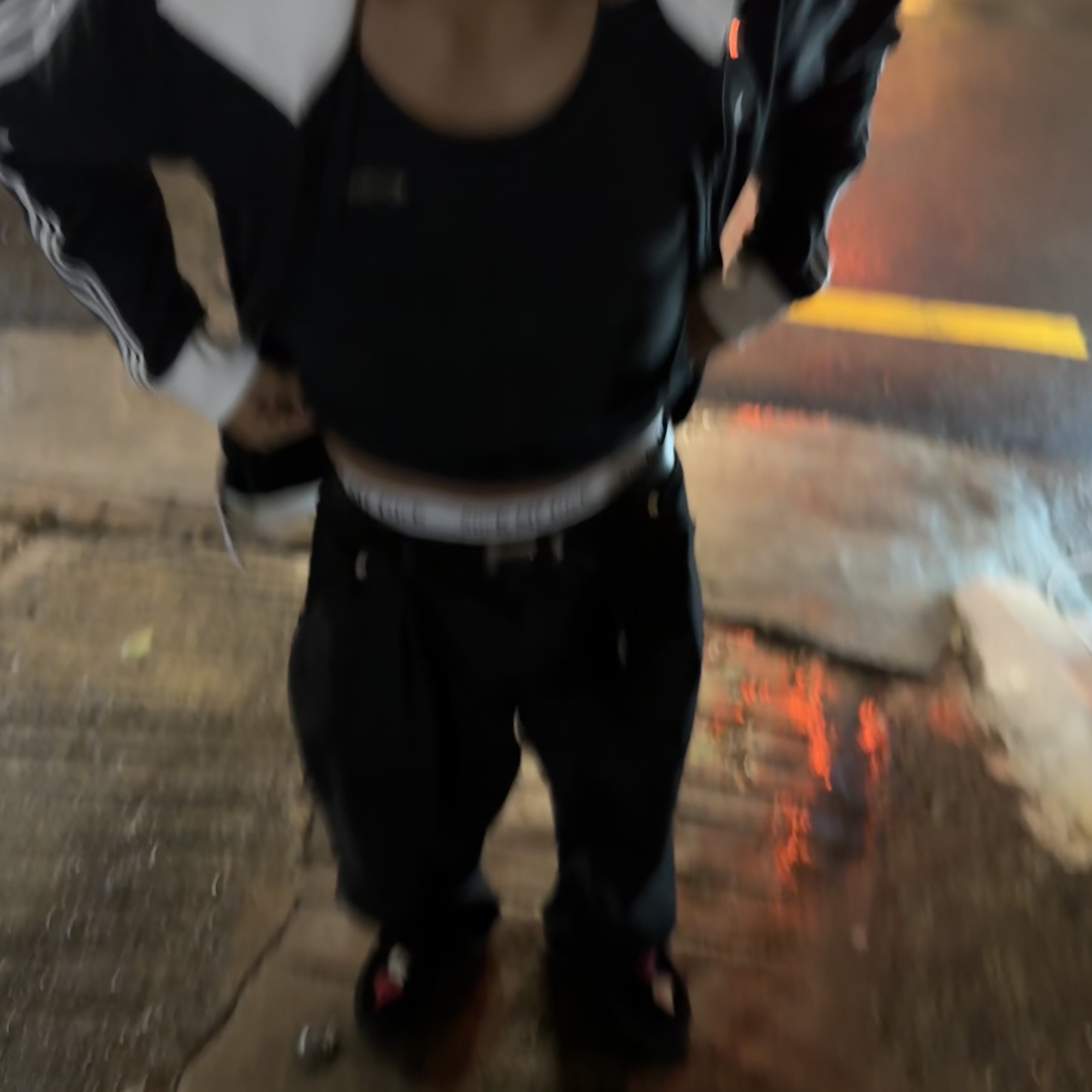 jinsonyup (@dayhqd) 님의 게시물 | KREAM