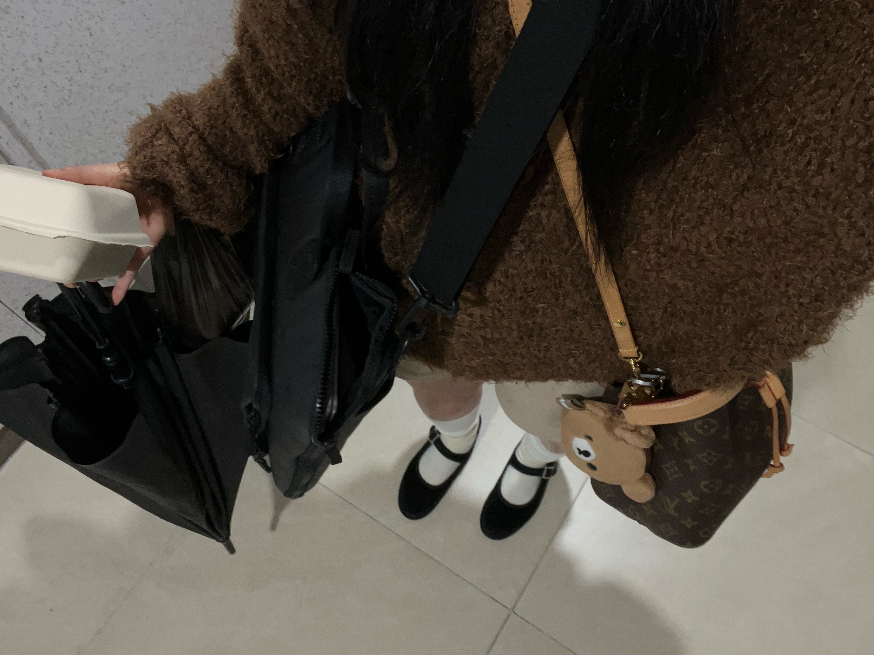 냉똥이 (@ttomee) 님의 게시물 | KREAM