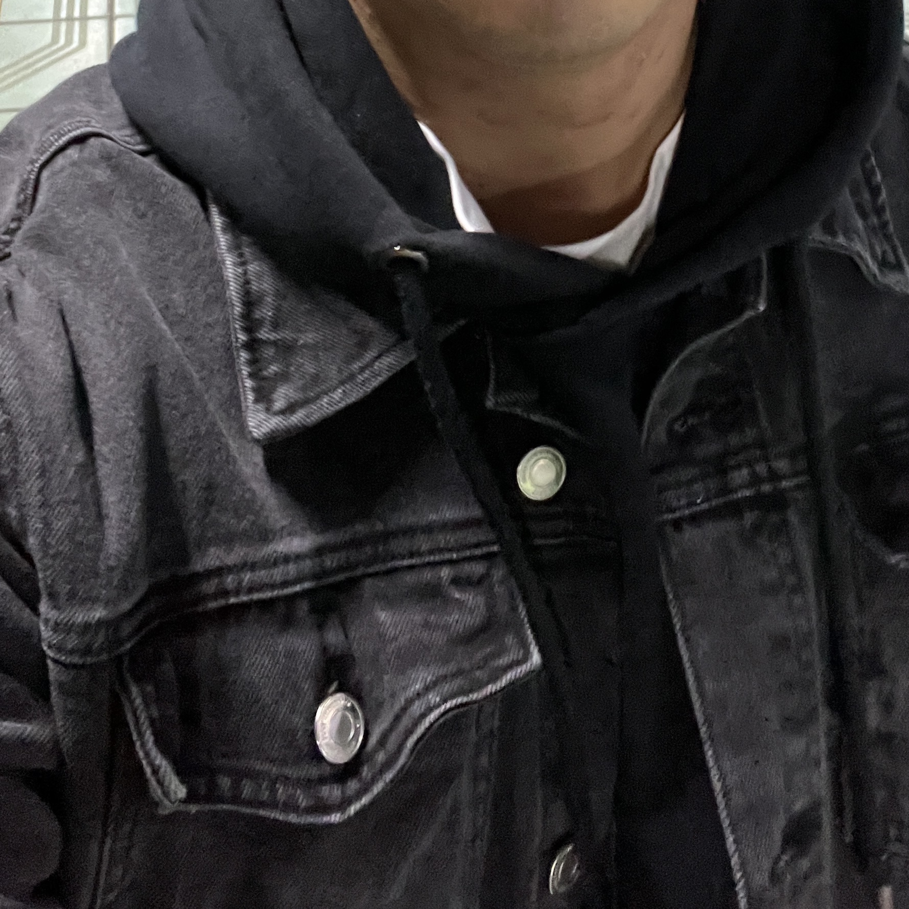 Denis (@johnny_kennady) 님의 게시물 | KREAM