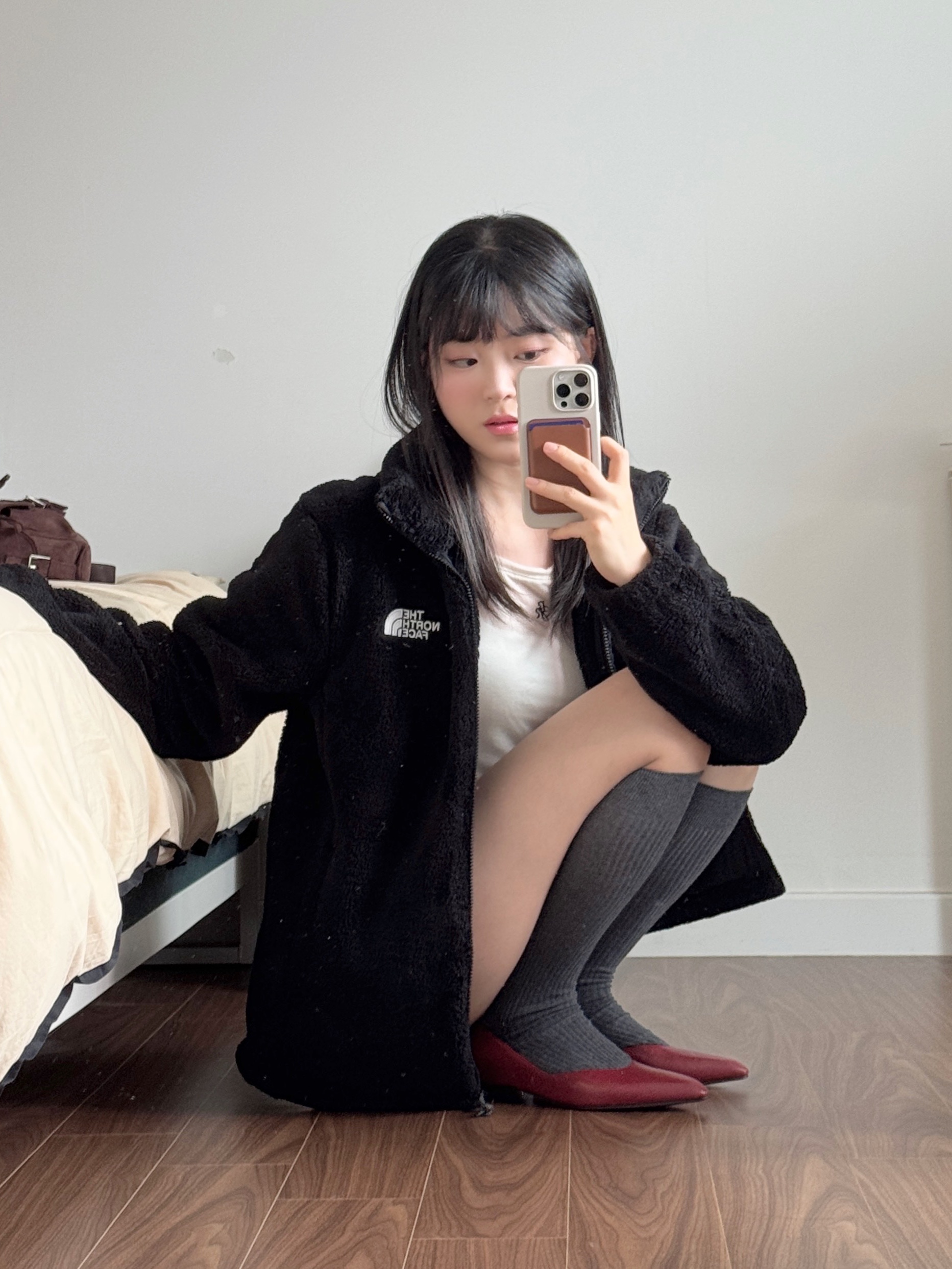 이제 추위온다,,! 10.20 up ︎ | KREAM