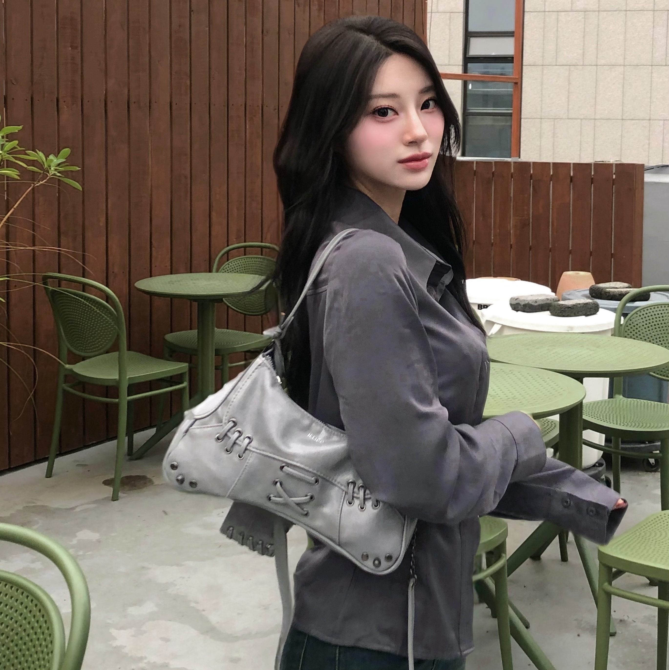 illigo (@illigo) 님의 게시물 | KREAM