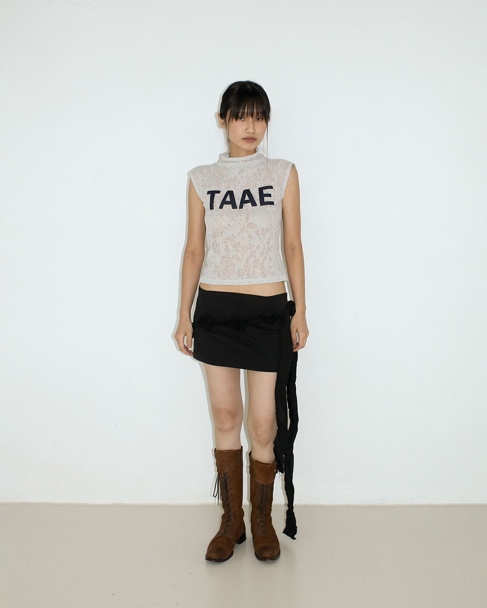 태 레이스 모크넥 탑 001 | TAAE | KREAM