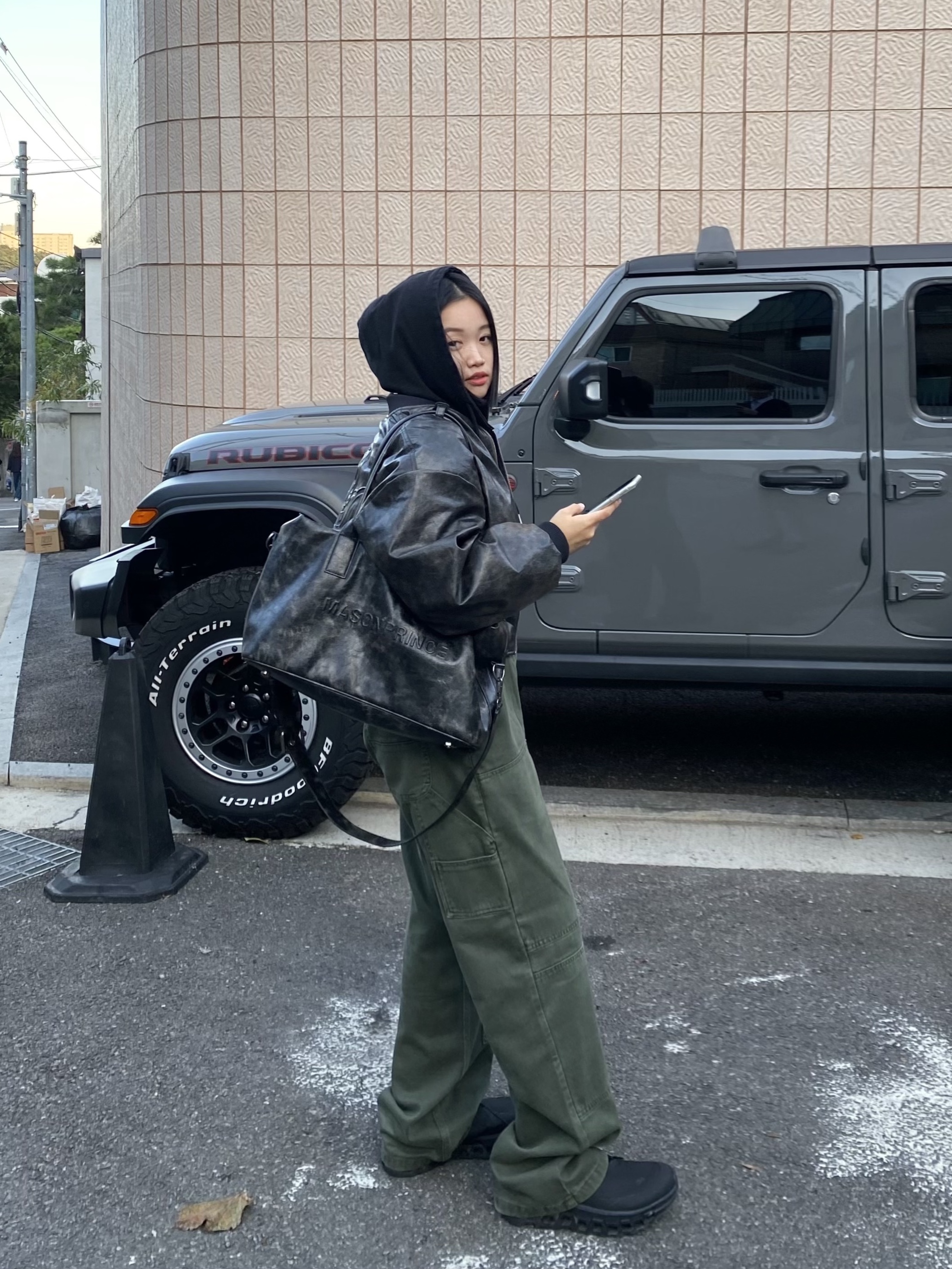 주다 (@z00___daa) 님의 게시물 | KREAM