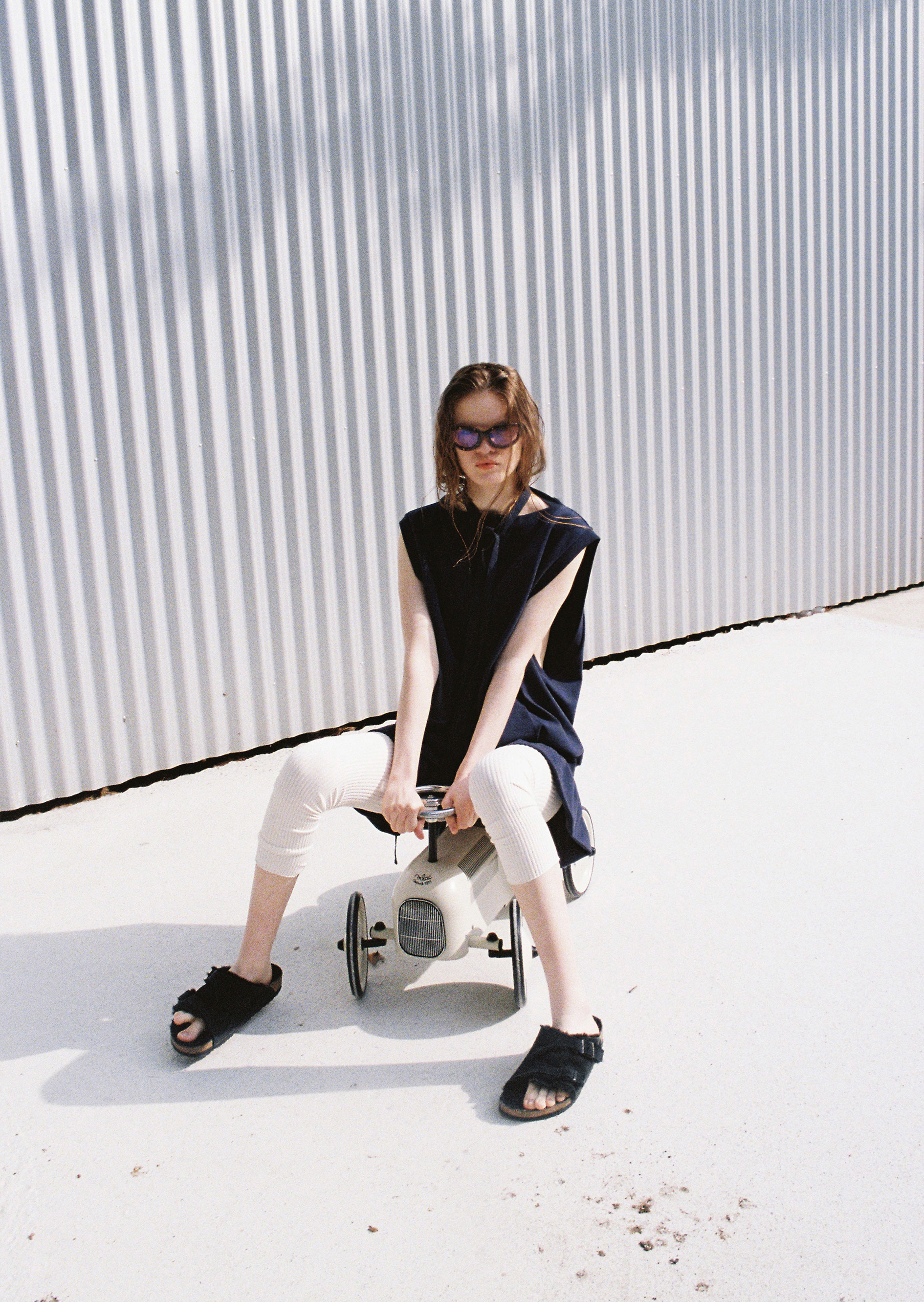 경 24FW 1차 발매 & 단독 할인 | KREAM