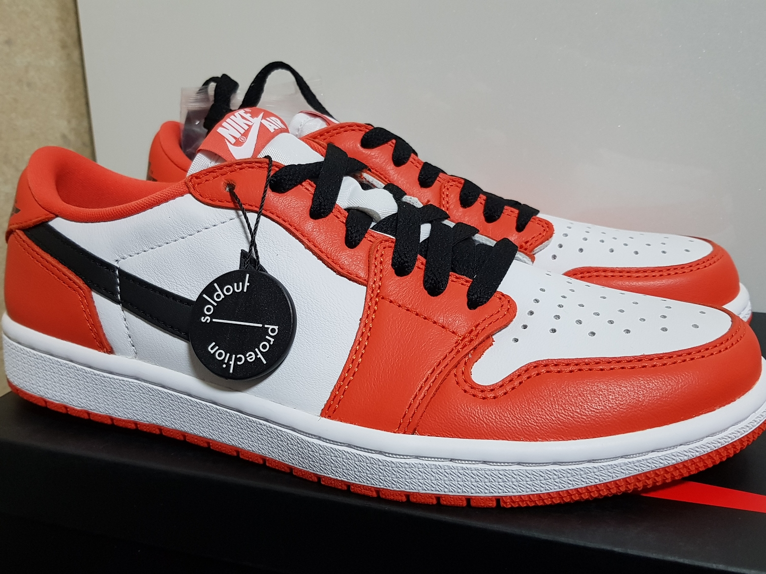 Huzzi (@h__________) 님의 게시물 | KREAM