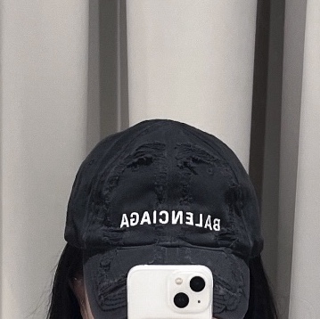 (@lovef8l) 님의 게시물 | KREAM