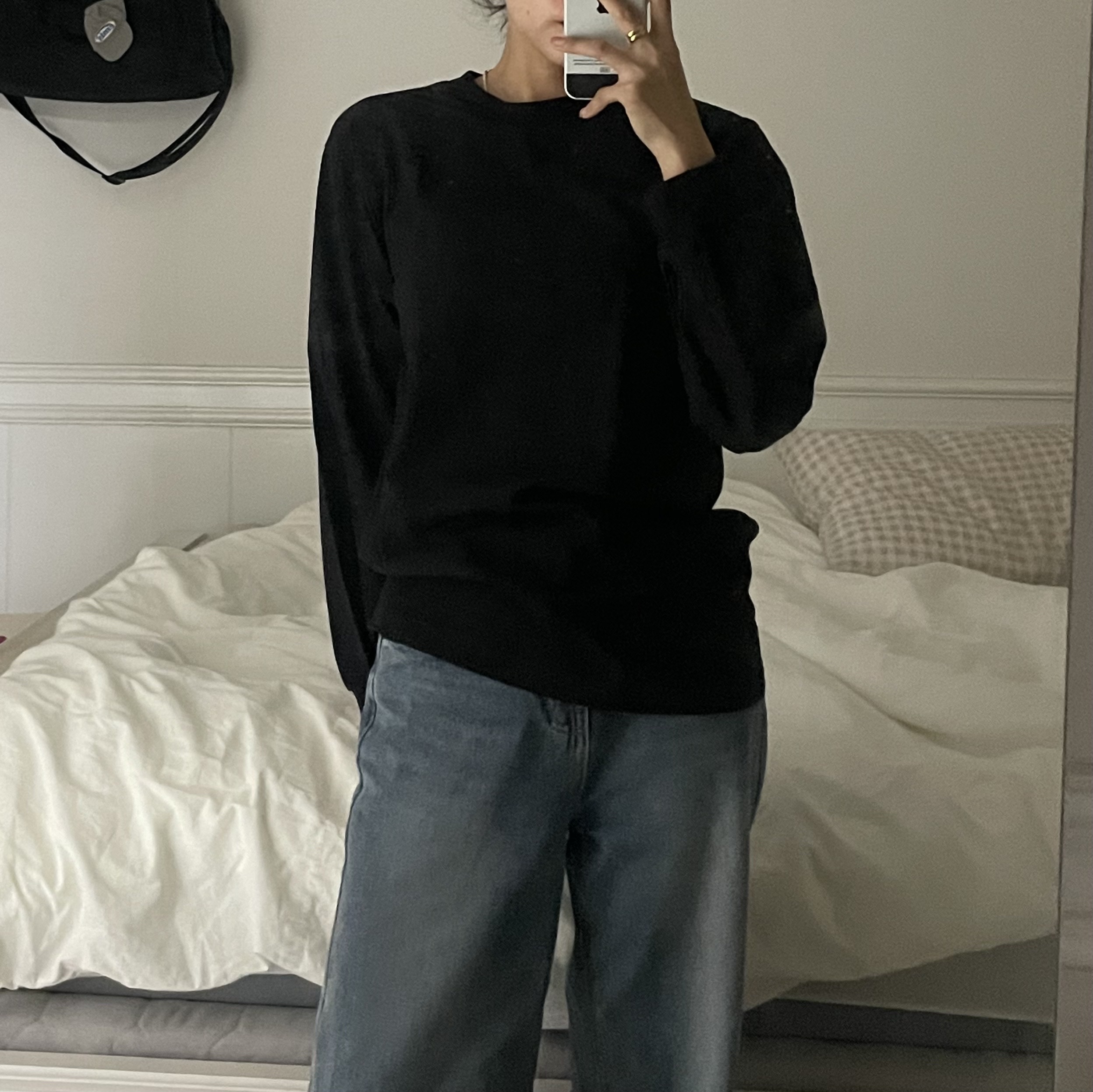 160/42 블랙 s사이즈 착용 | KREAM