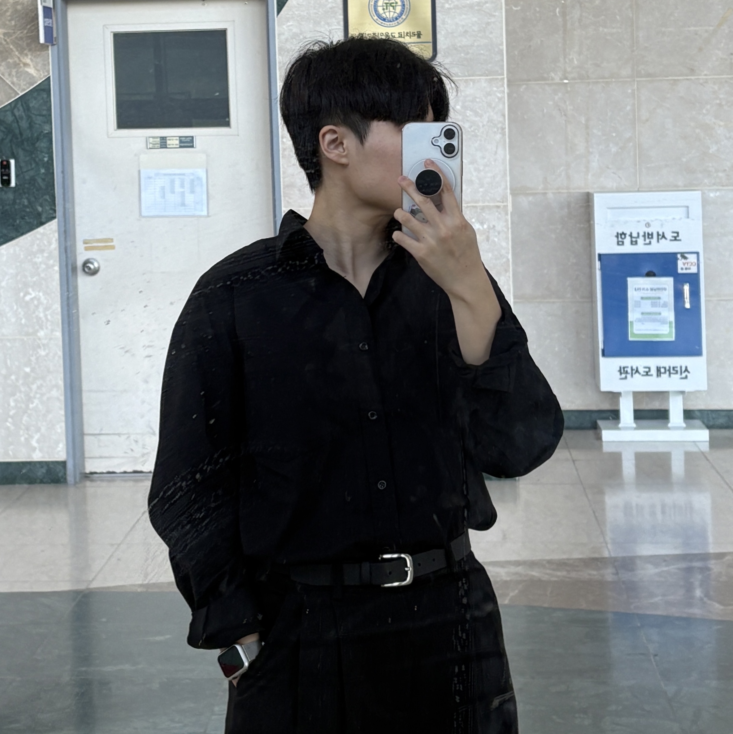 곤도이 (@gondoy) 님의 게시물 | KREAM