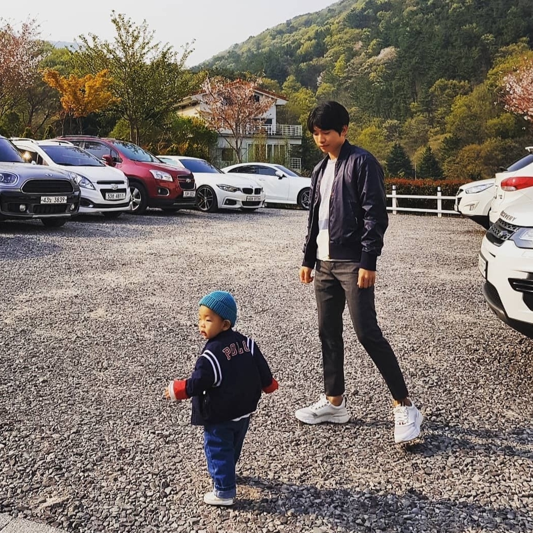 톰브라운 love | KREAM