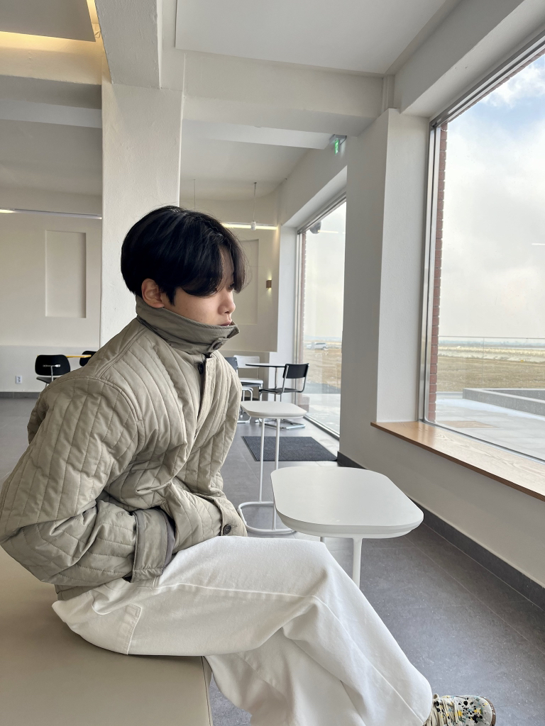 Jin (@tmdwlsgj) 님의 게시물 | KREAM