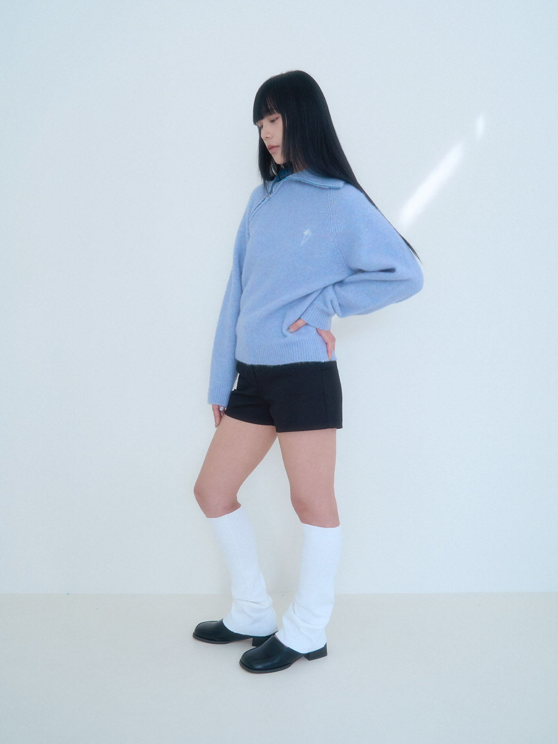 SUH SUH 신규 입점 & 단독 할인 | KREAM