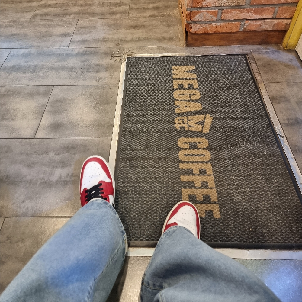 DUCK.L (@goduck) 님의 게시물 | KREAM