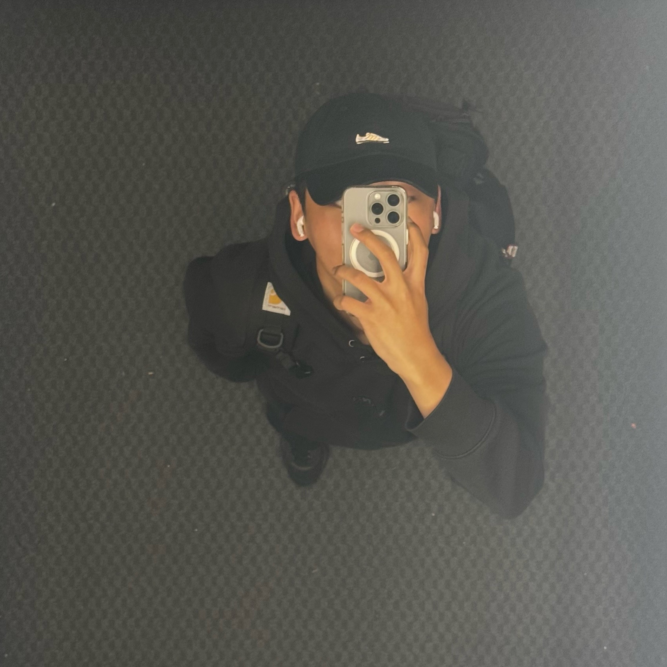 천장 거울 샷 | KREAM