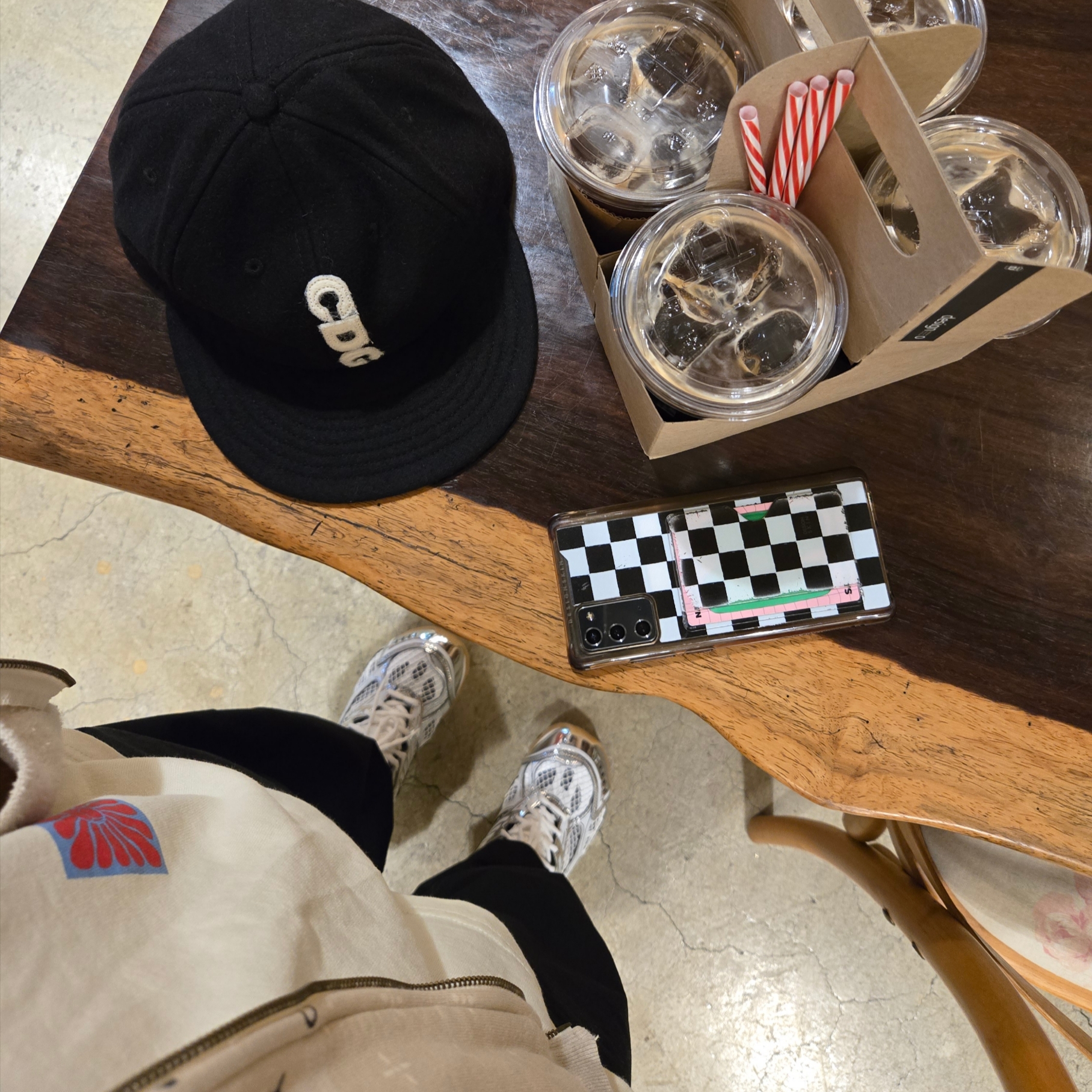 음.. 조으네..cdg | KREAM