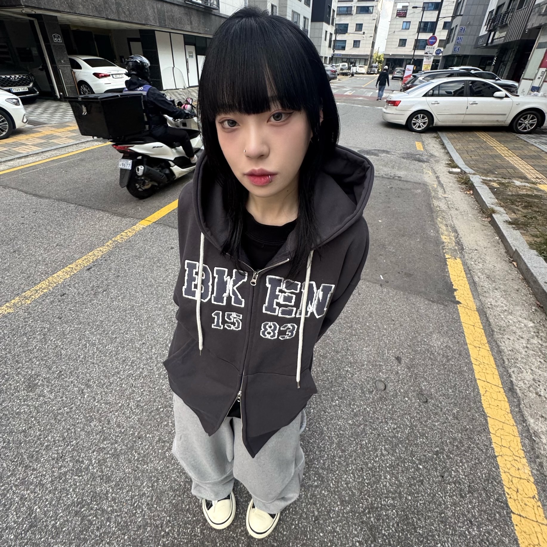 신지돌 (@jidolzzangz...) 님의 게시물 | KREAM