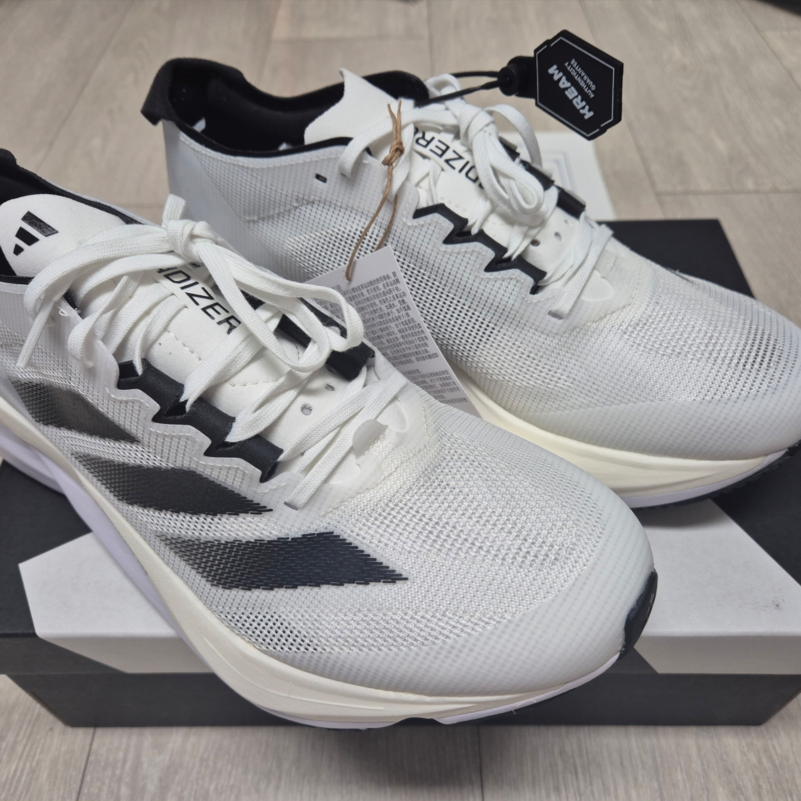 성겸 (@gyeompoo) 님의 게시물 | KREAM