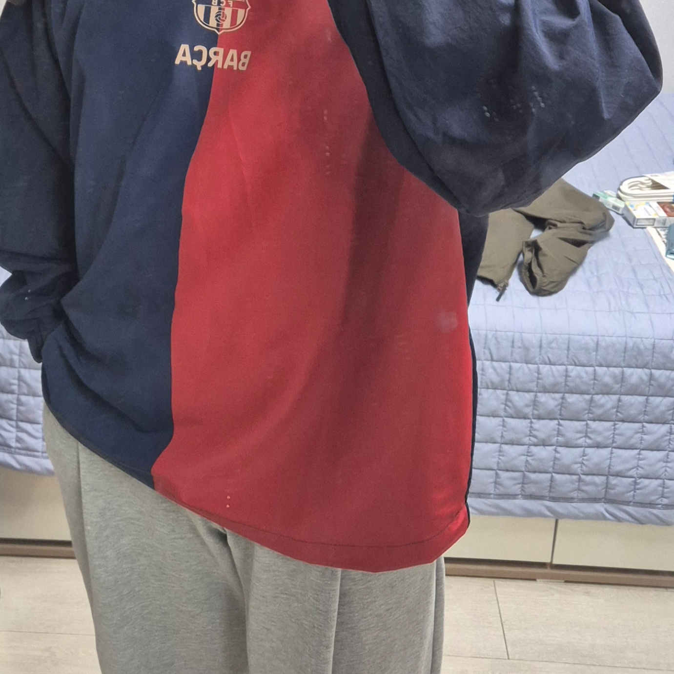 (@gyeompoo) 님의 게시물 | KREAM