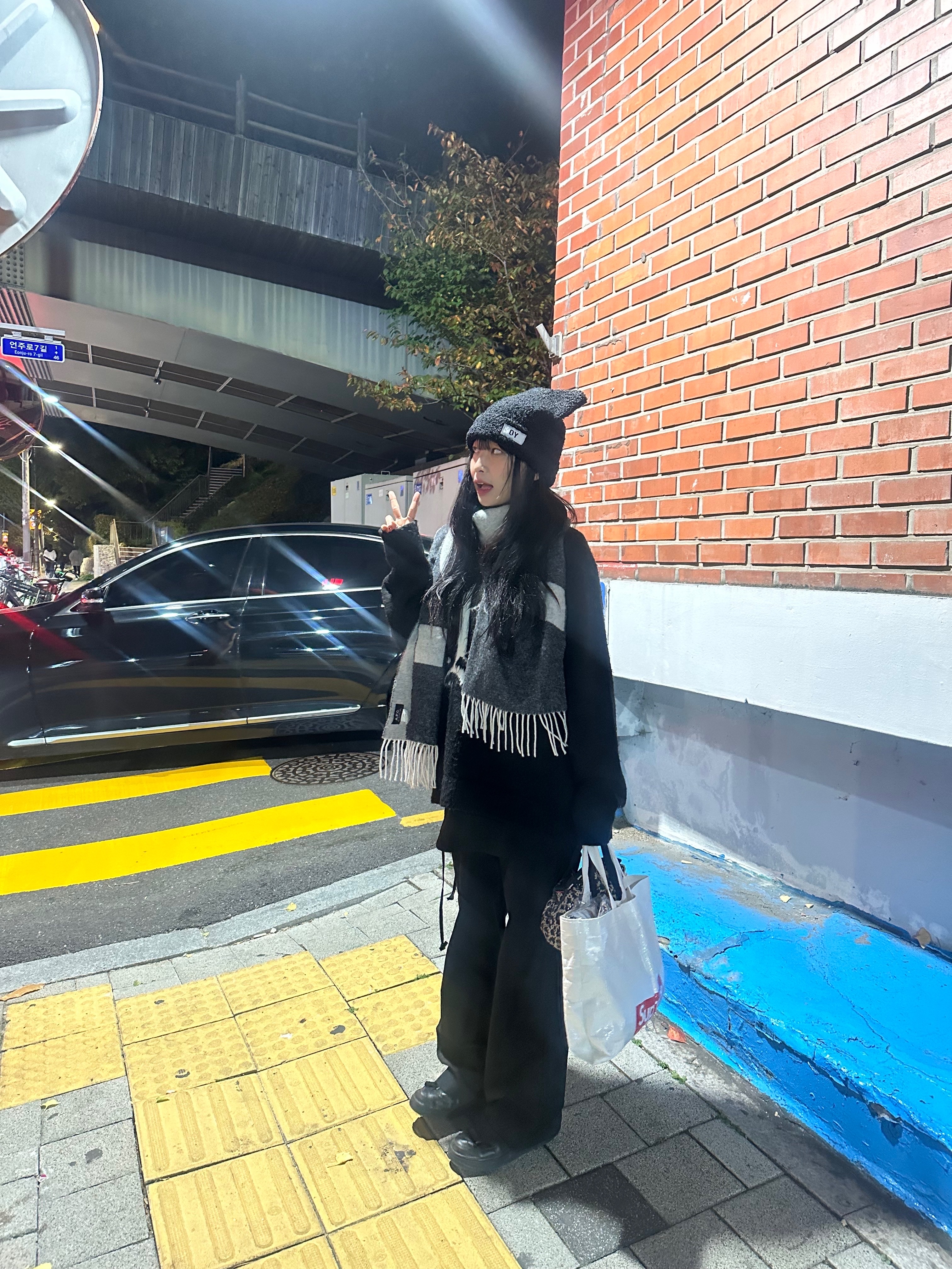 서삐 (@sssss_yyyyy) 님의 게시물 | KREAM