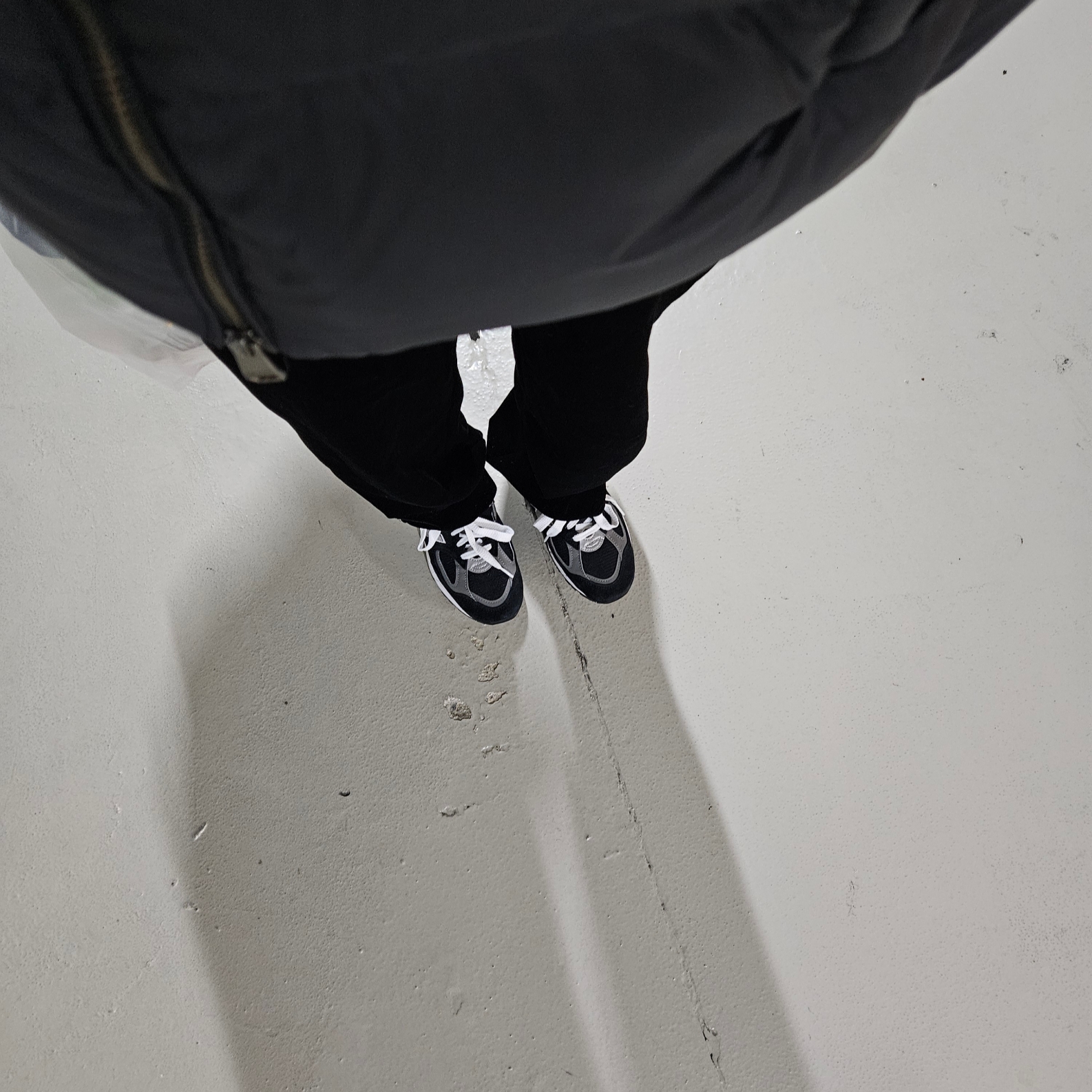 s.se_young (@s.se_young) 님의 게시물 | KREAM