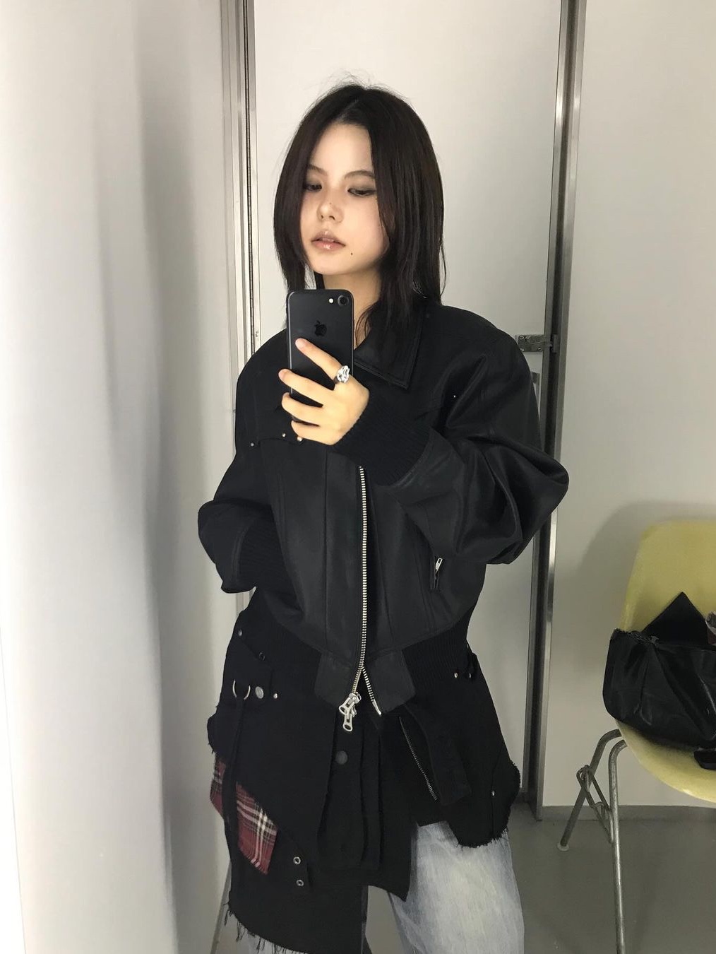 oneul.codi (@oneul.codi) 님의 게시물 | KREAM