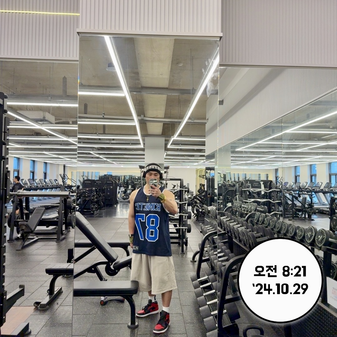 ysc726 (@178_87) 님의 게시물 | KREAM