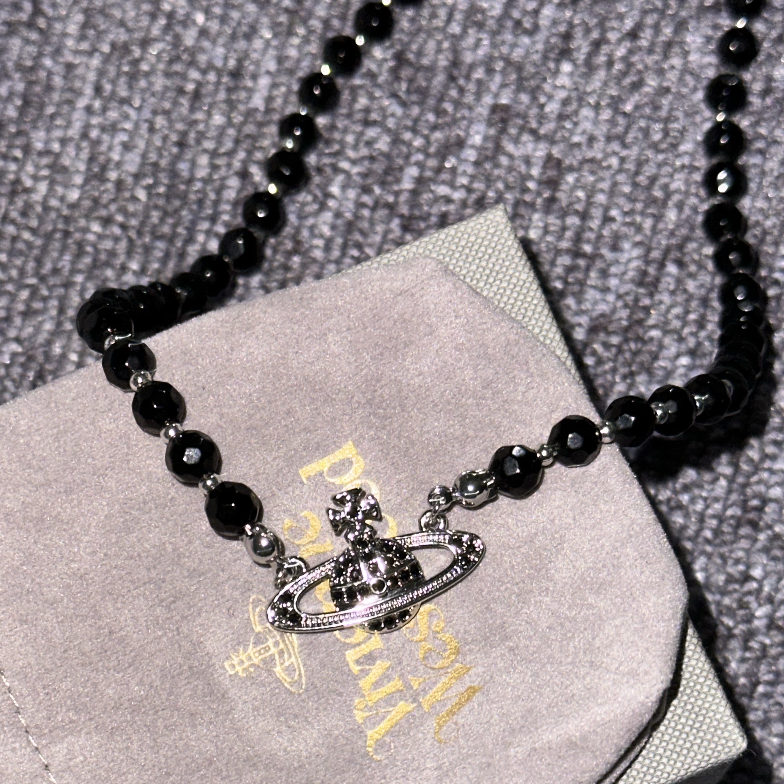 김단 (@sweetylaver) 님의 게시물 | KREAM