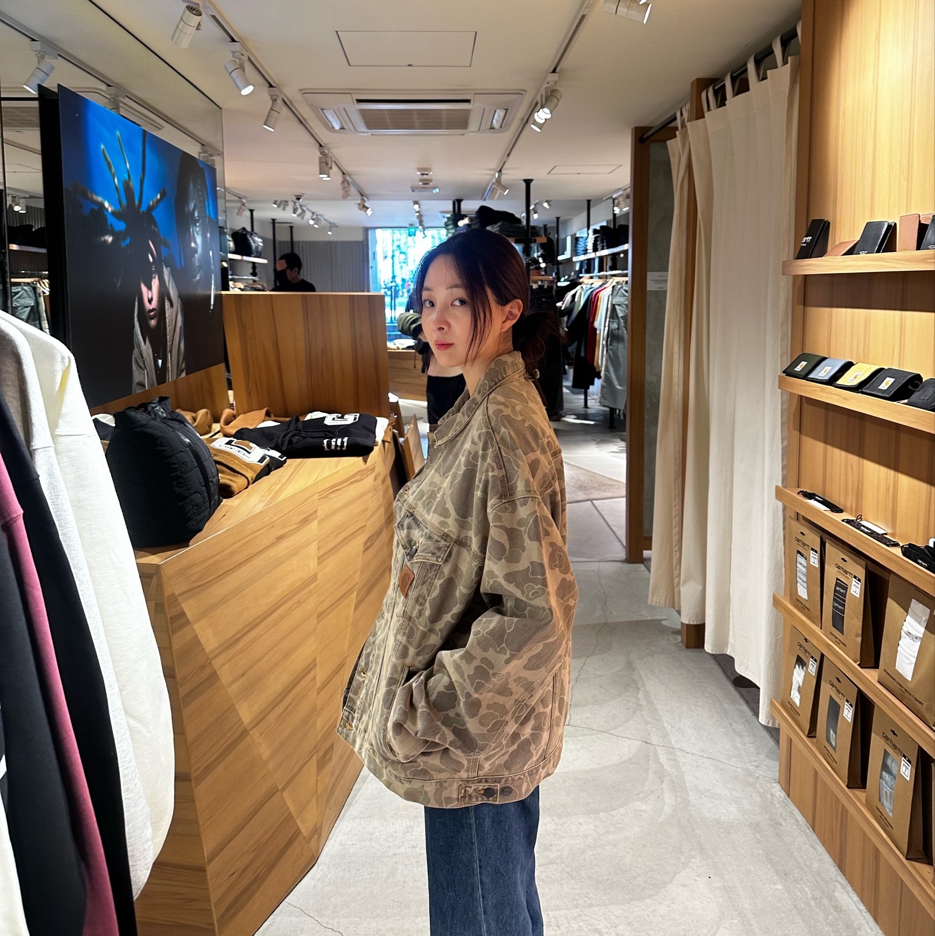 (@jx7nk0) 님의 게시물 | KREAM