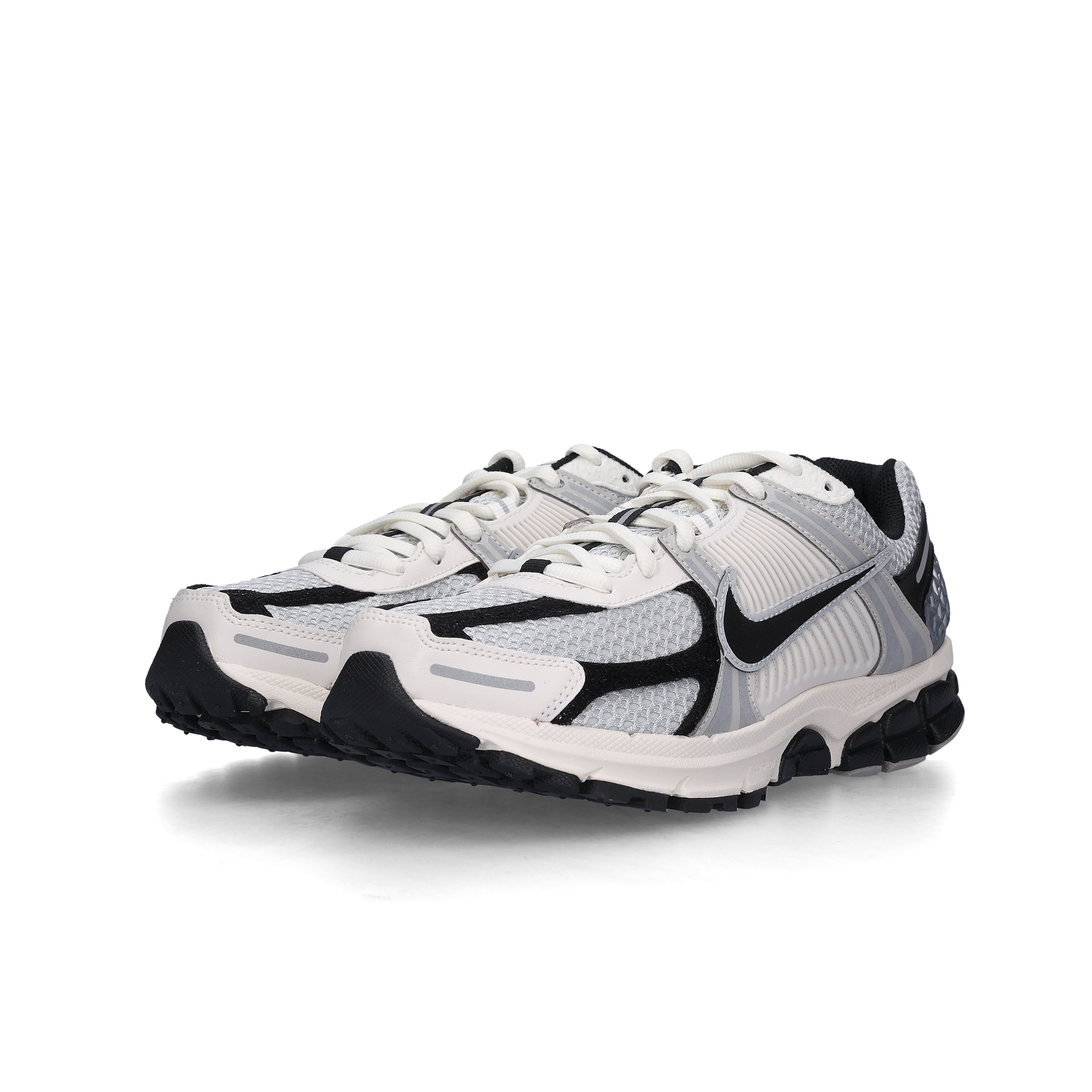 (W) 나이키 줌 보메로 5 포톤 더스트 팬텀 | KREAM