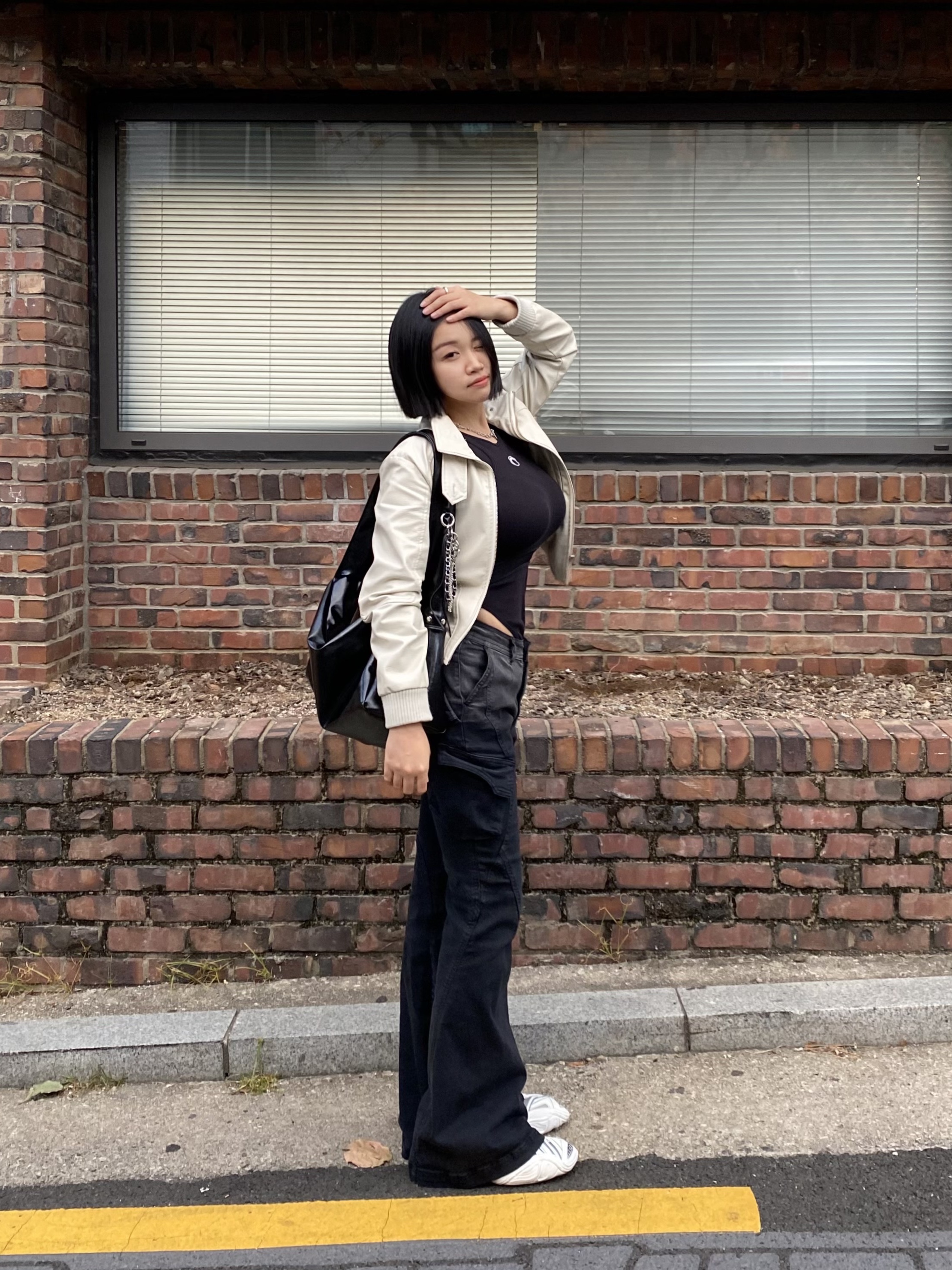 주다 (@z00___daa) 님의 게시물 | KREAM