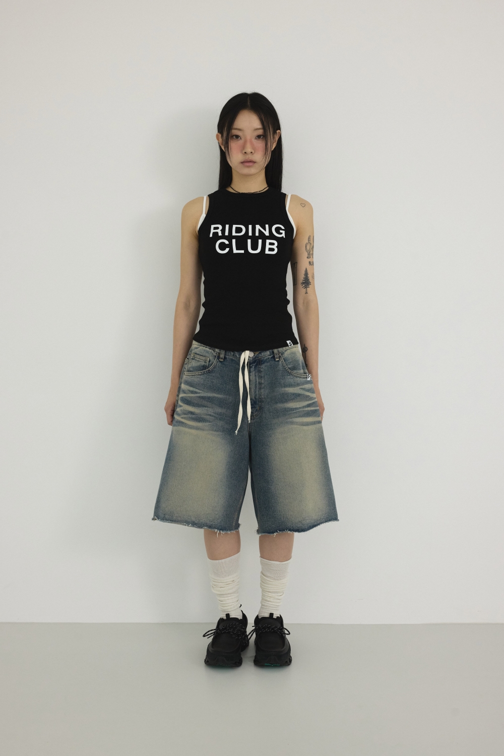 미와이후 라이딩 클럽 슬리브리스 블랙 | MIYHOO | KREAM