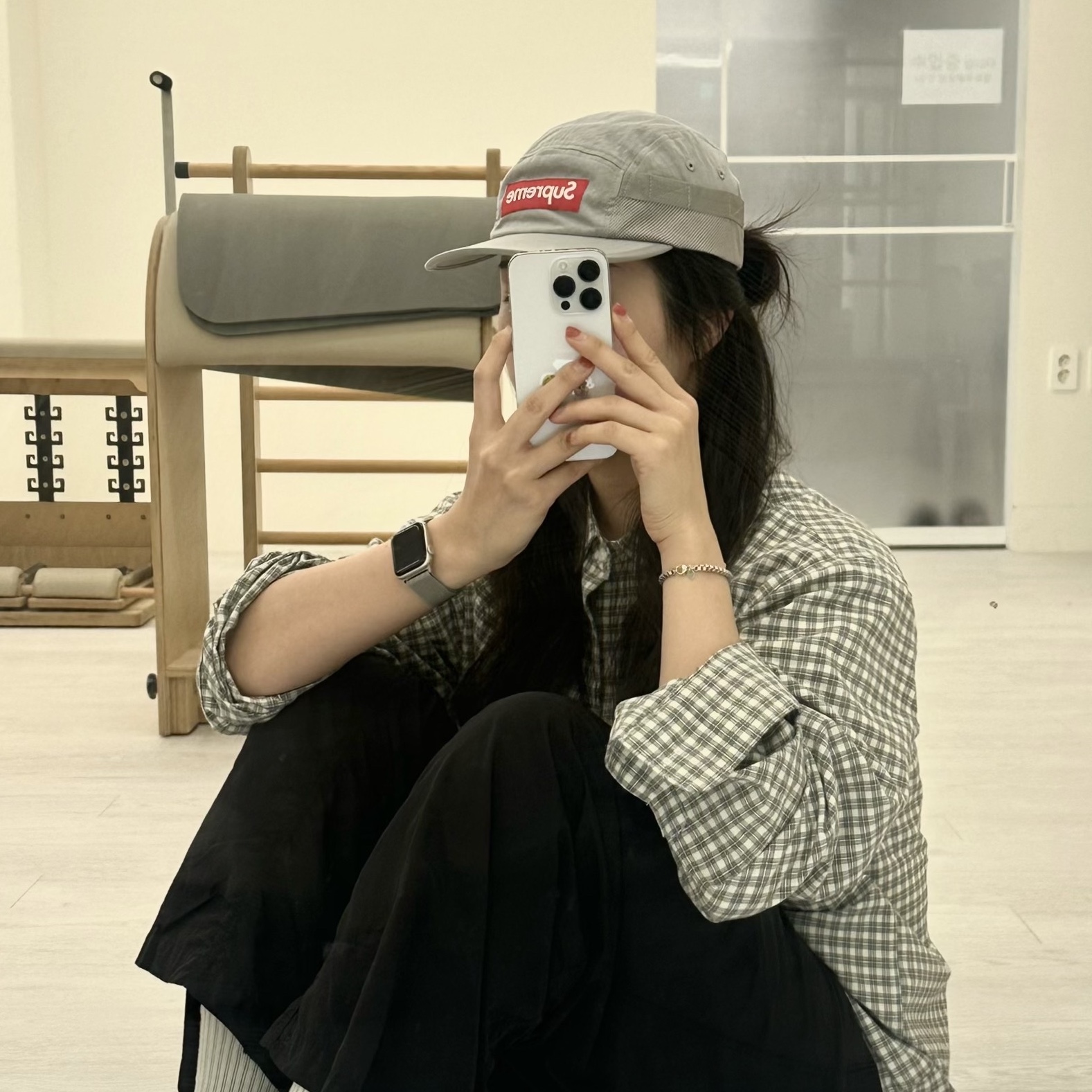 히마이 (@__s2_s2) 님의 게시물 | KREAM