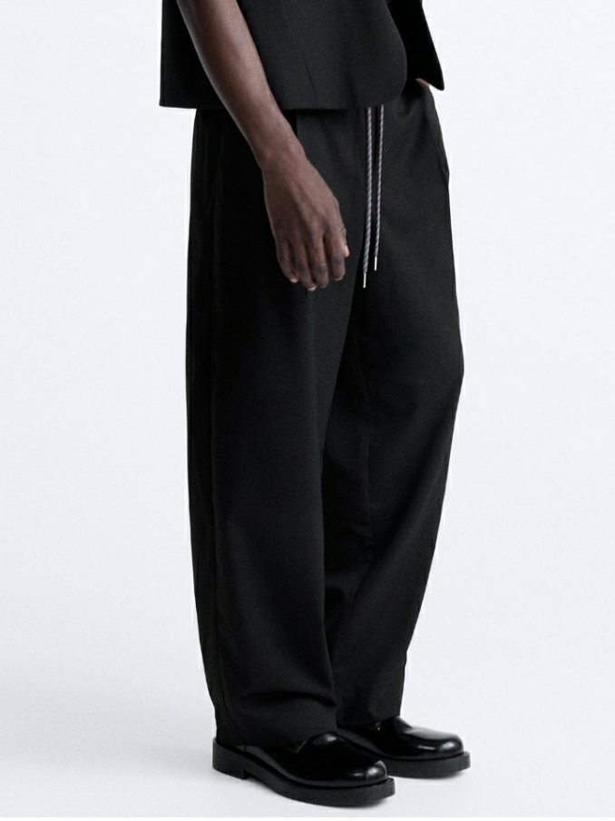 lee (@l35rn6) 님의 게시물 | KREAM