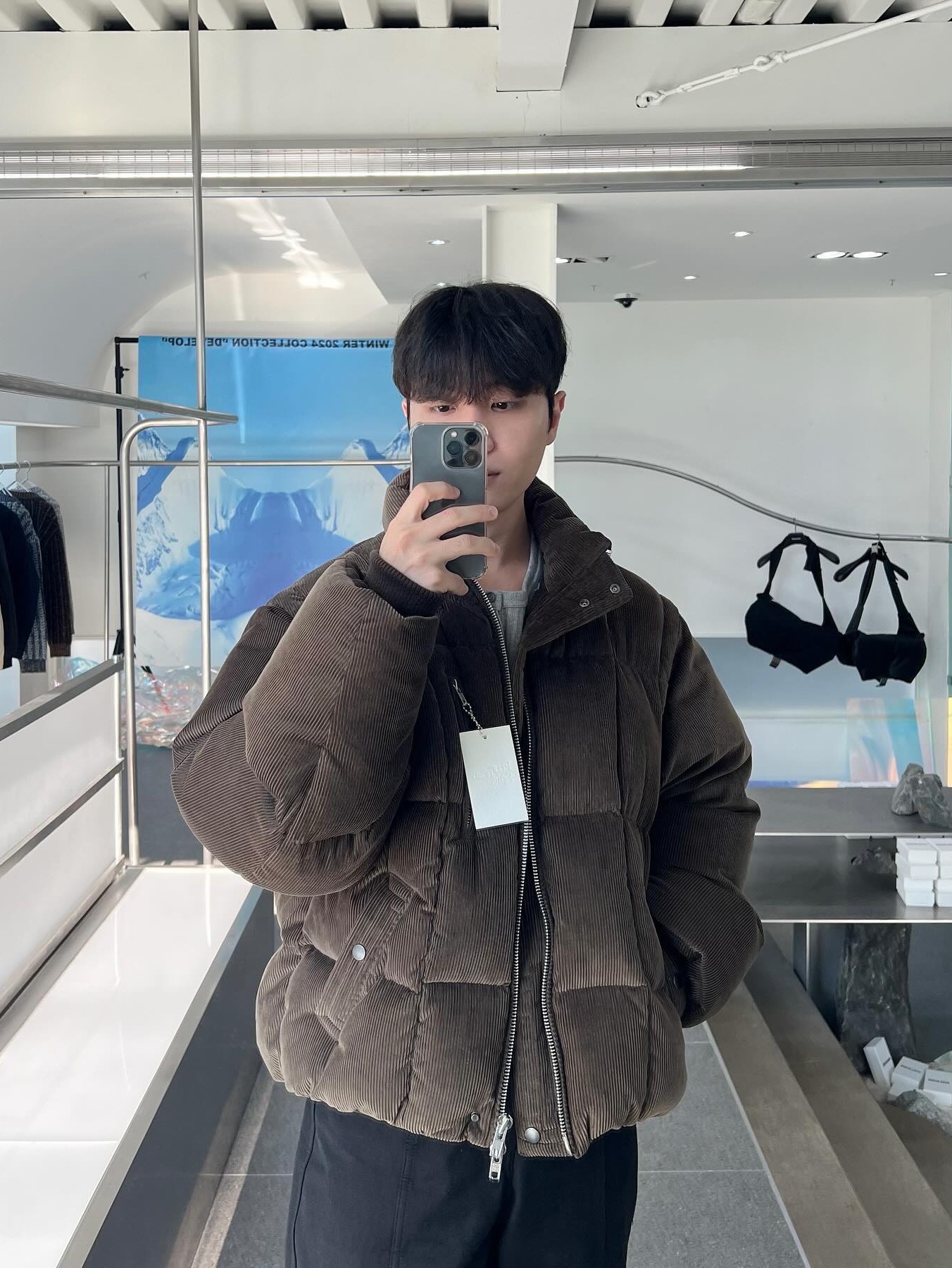 (@iikekk2.zip) 님의 게시물 | KREAM