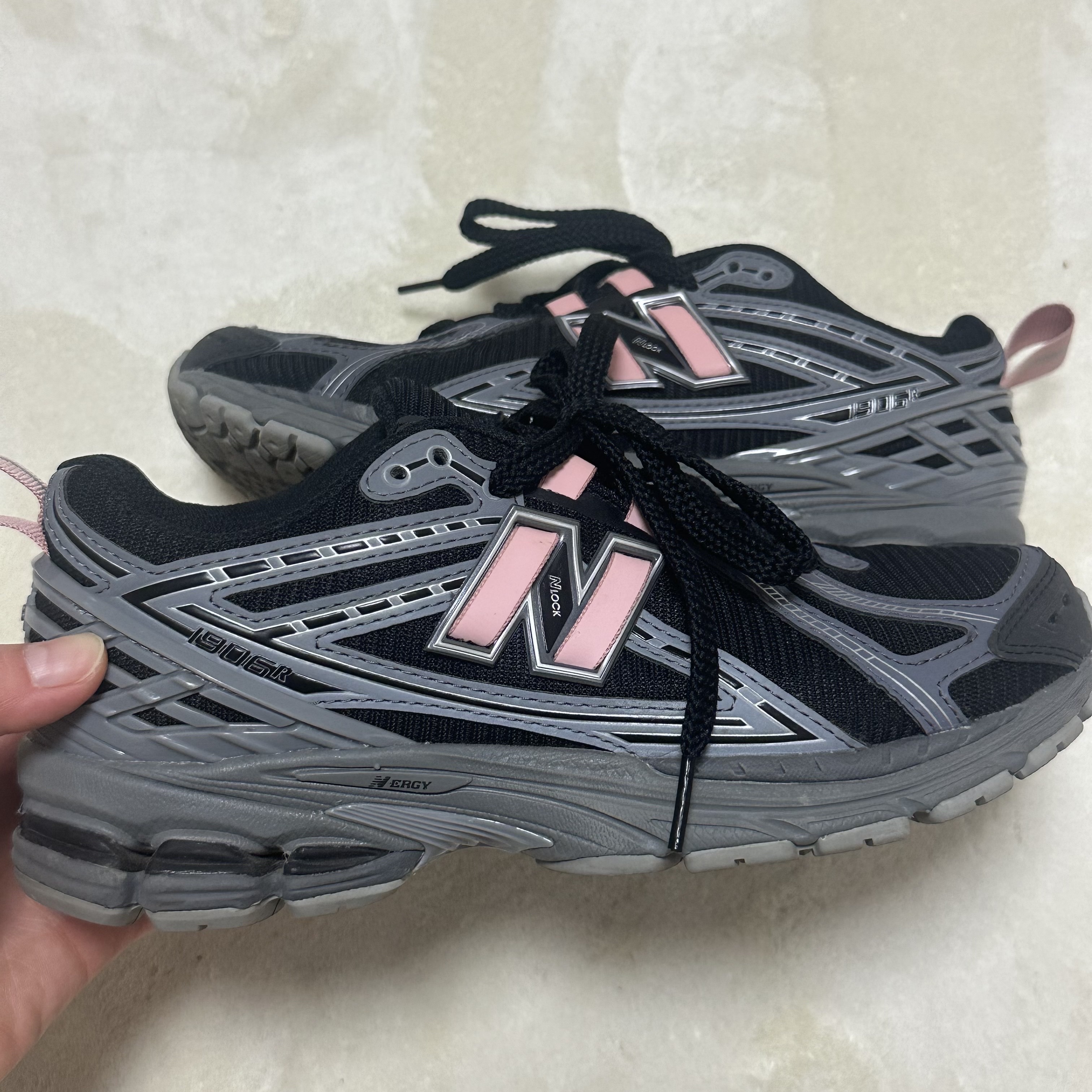 1906 얘때문에 입문 ㅎ | KREAM