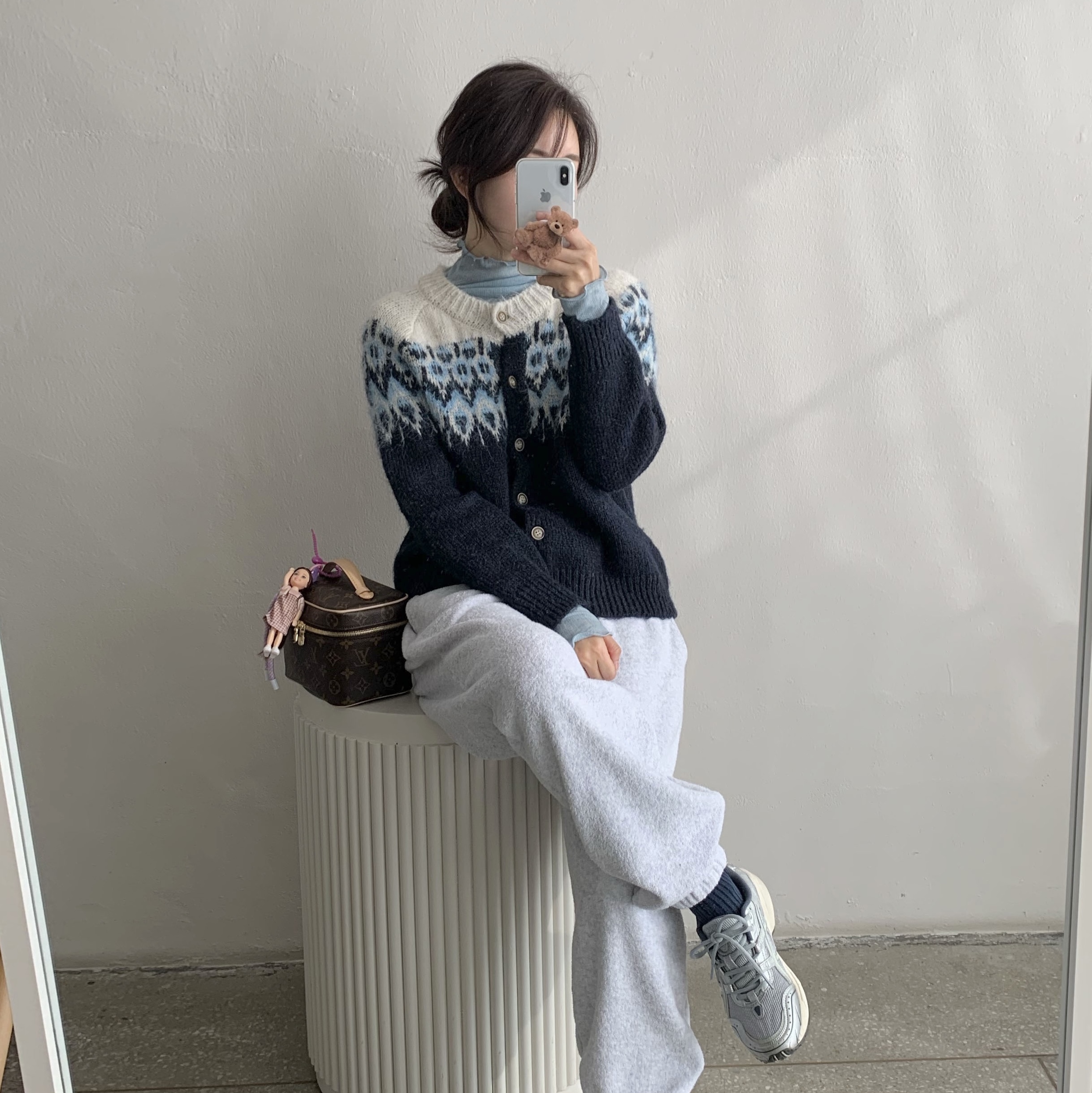 더제이 (@_jthe) 님의 게시물 | KREAM