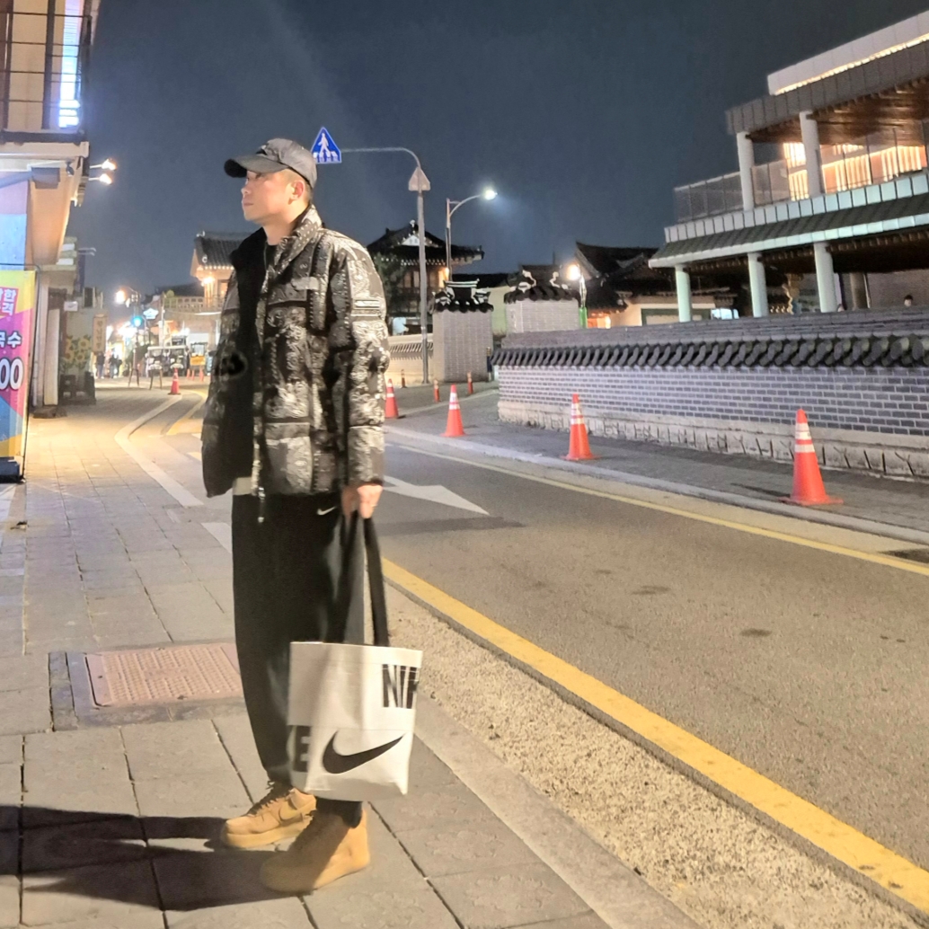 차가운 경주의 밤🌃🌉🌃 | KREAM