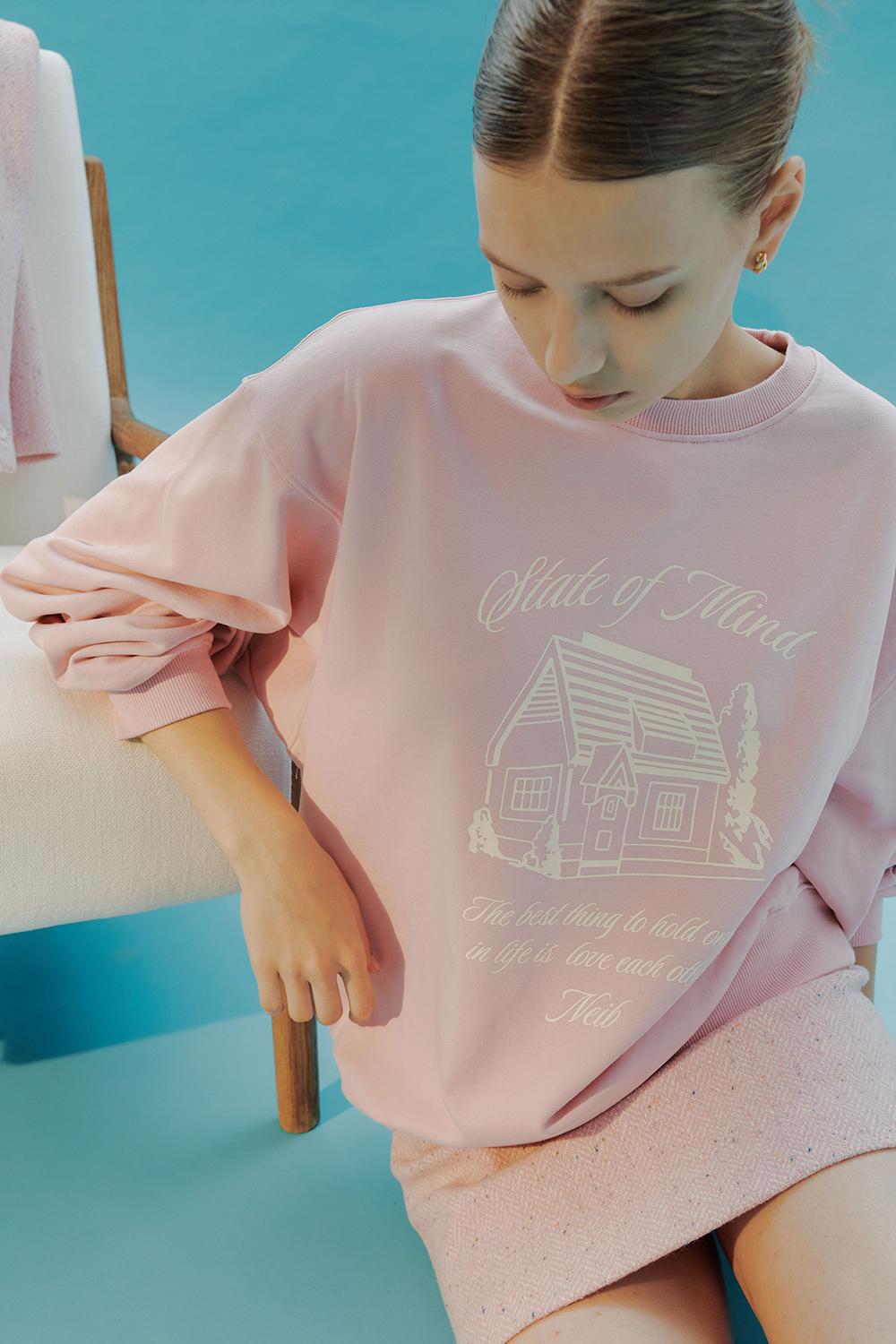 네이비 스테이트 오브 마인드 하우스 스웻셔츠 핑크 | Neib | KREAM