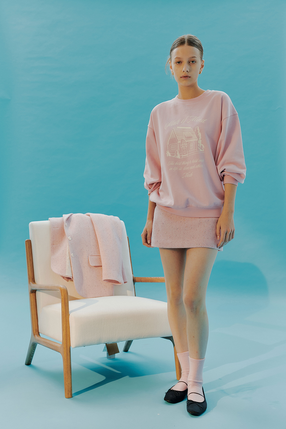네이비 스테이트 오브 마인드 하우스 스웻셔츠 핑크 | Neib | KREAM