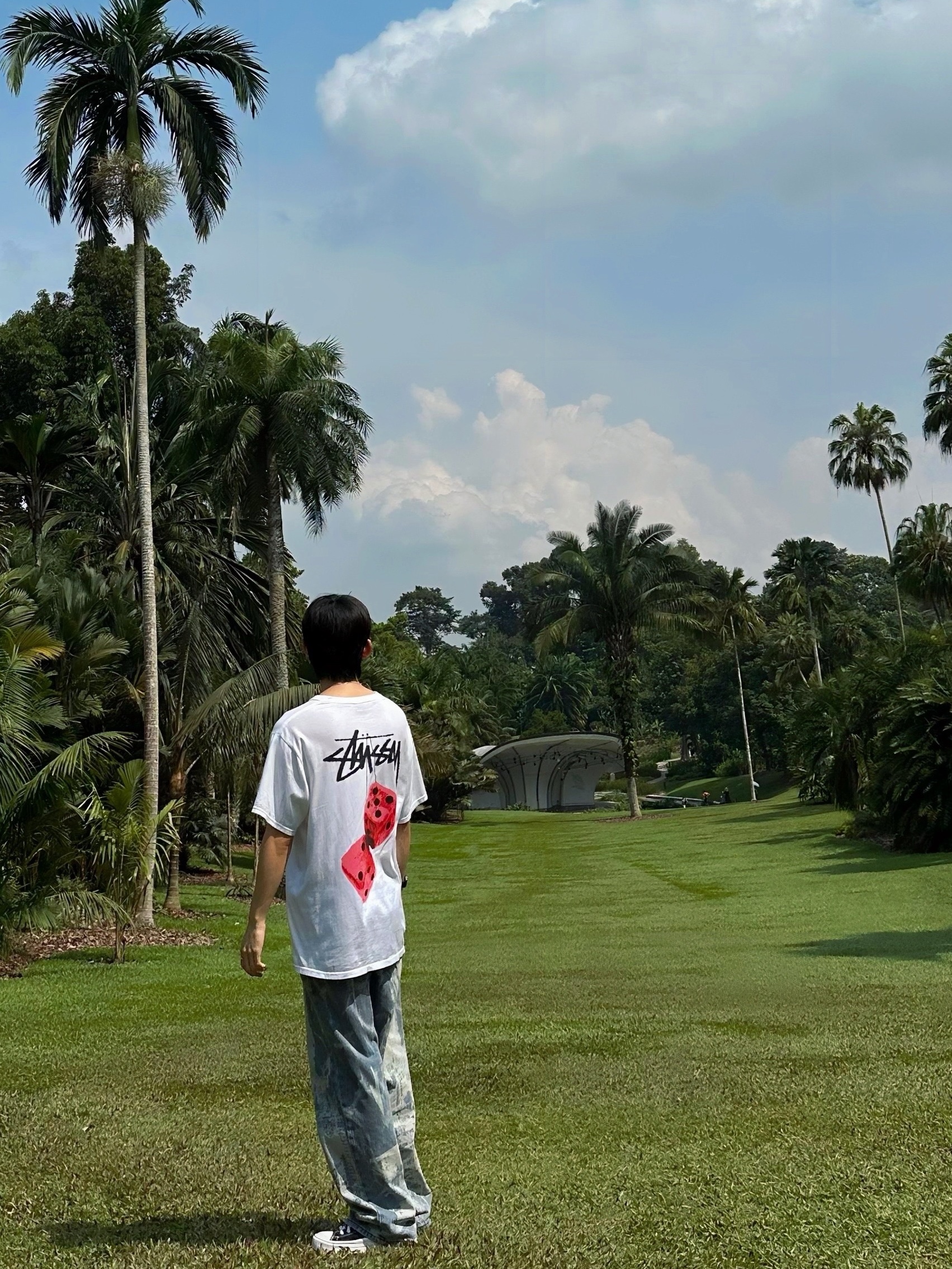 tmddl8689 (@n.wwwoes) 님의 게시물 | KREAM