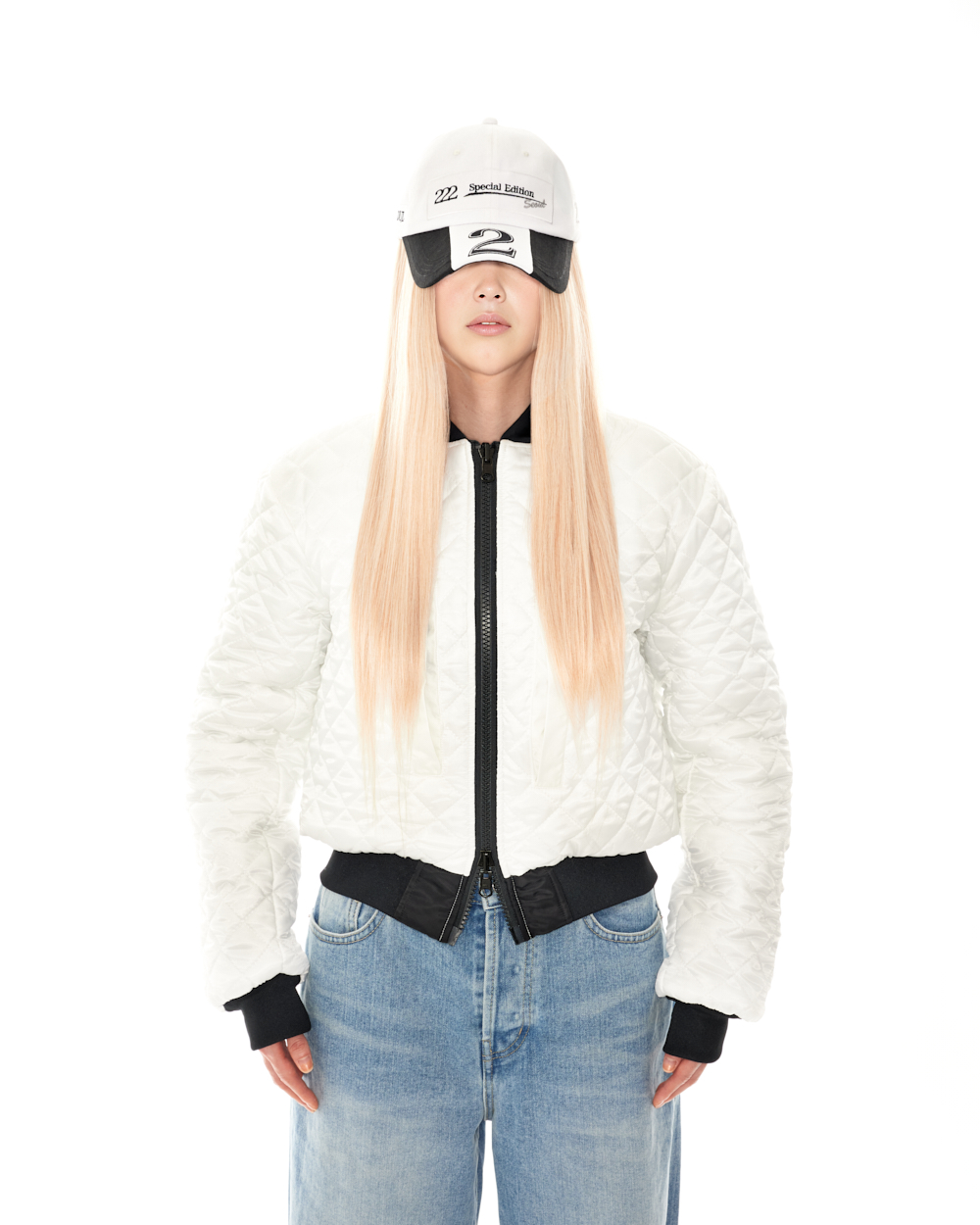 이투둘 헷 002 화이트 | 222 | KREAM